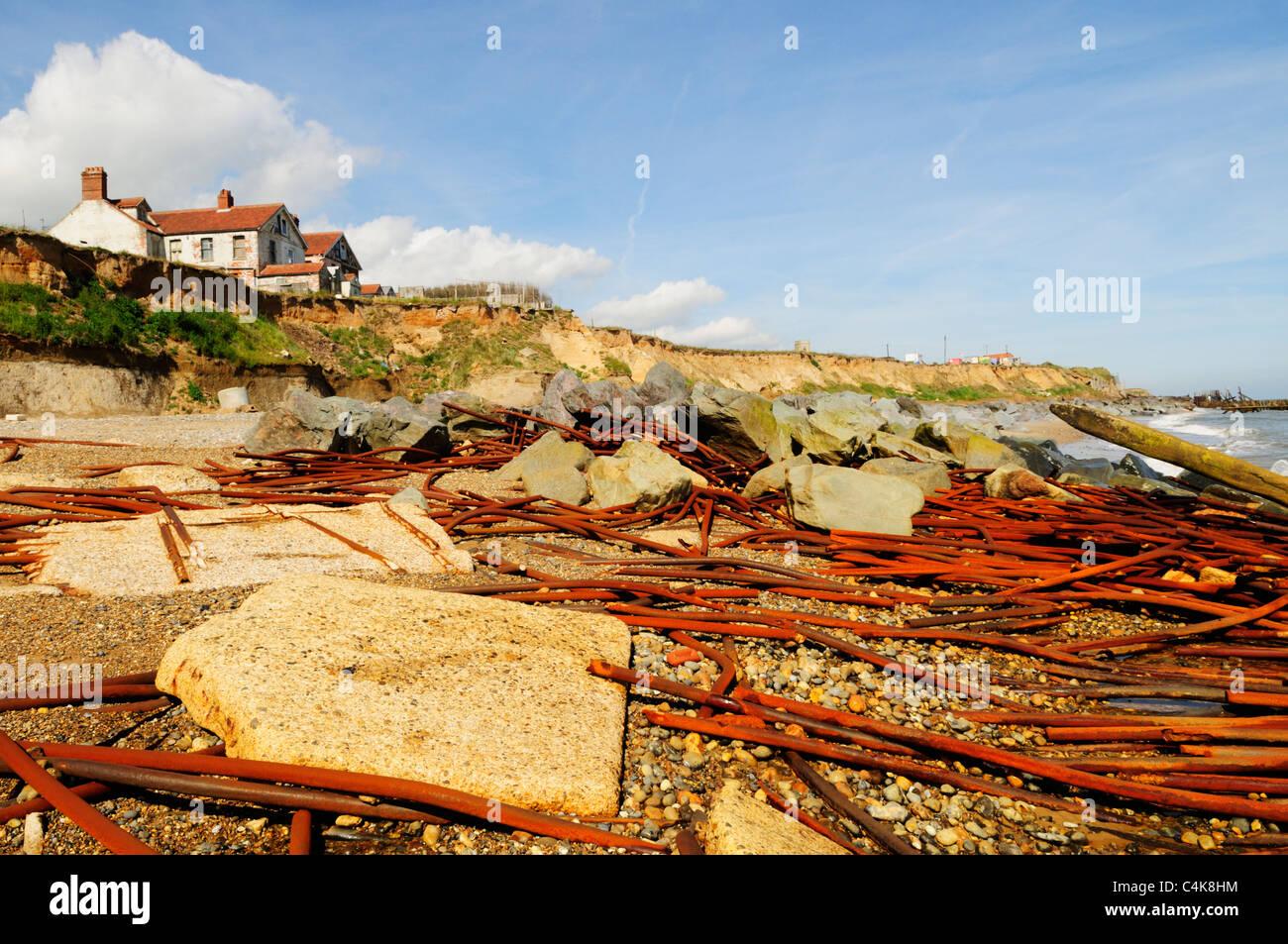 Happisburgh erosion hi-res stock photography and images - Alamy