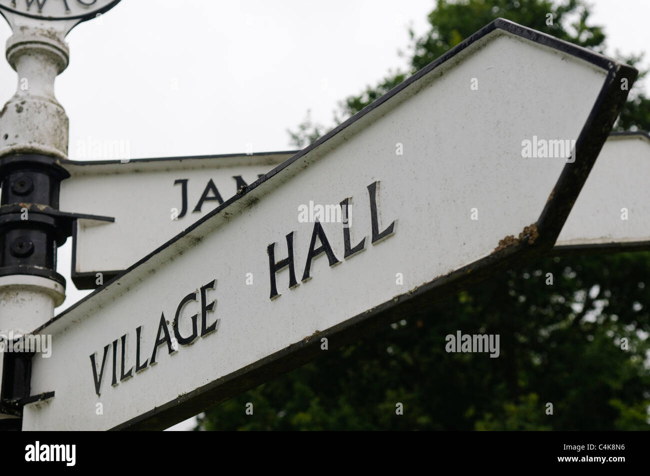 Uk village hall signs hi-res stock photography and images - Alamy