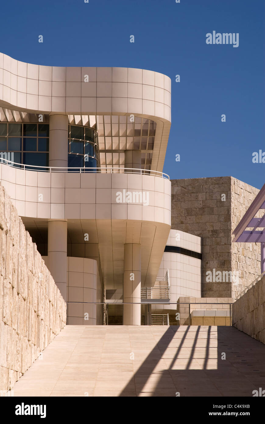 Richard meier getty centre hi-res stock photography and images - Alamy