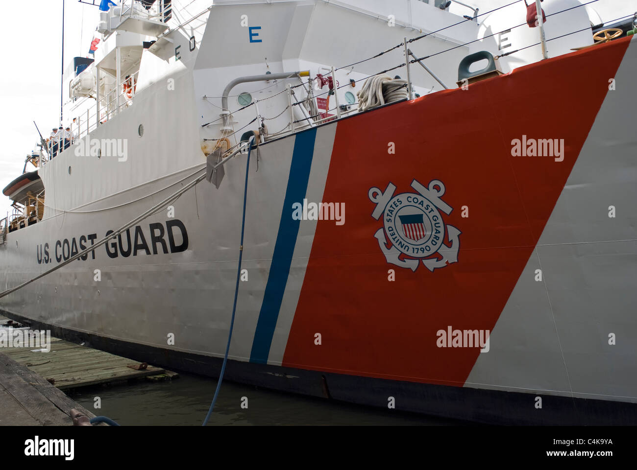 USCGC Spencer WMEC-905 Coast Guard ship at a Hudson River pier in New ...