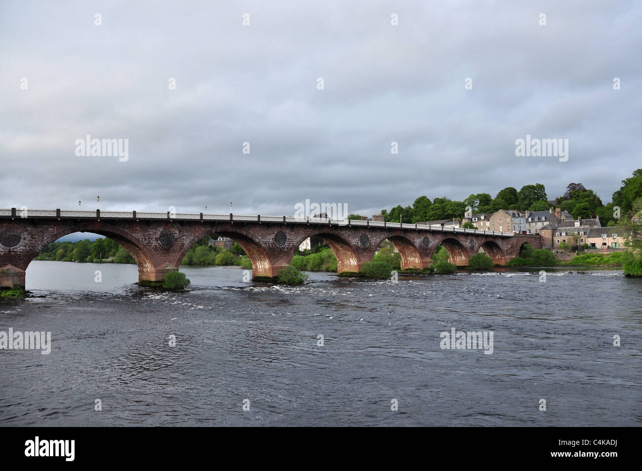 River tay perth hi-res stock photography and images - Alamy