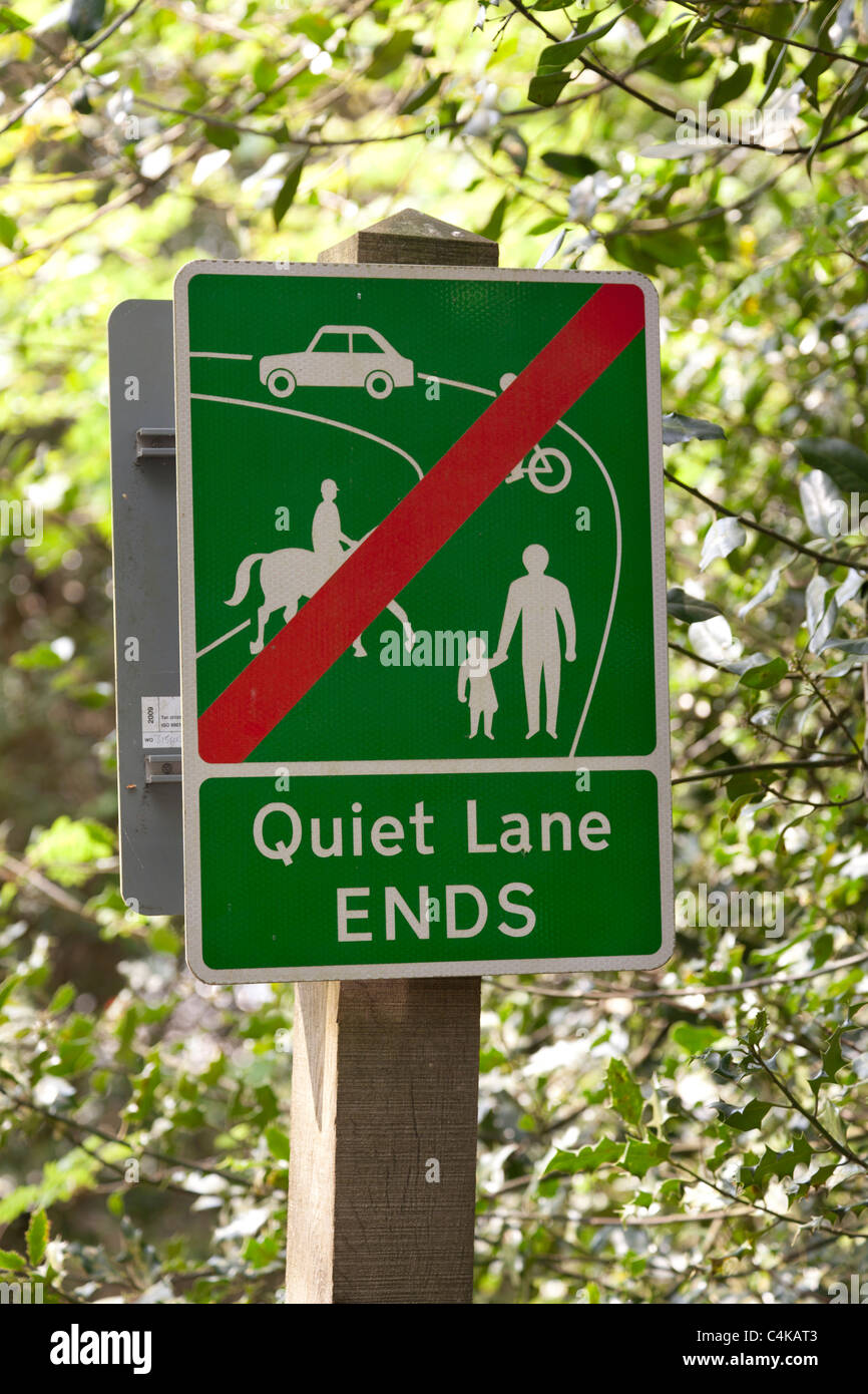 Quiet lane signage hi-res stock photography and images - Alamy