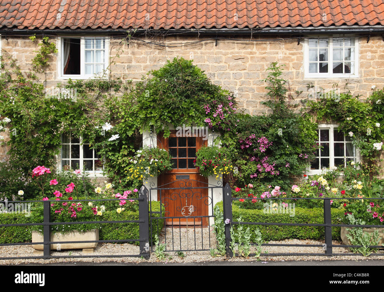 A cottage in Papplewick, Nottinghamshire, England, U.K Stock Photo - Alamy