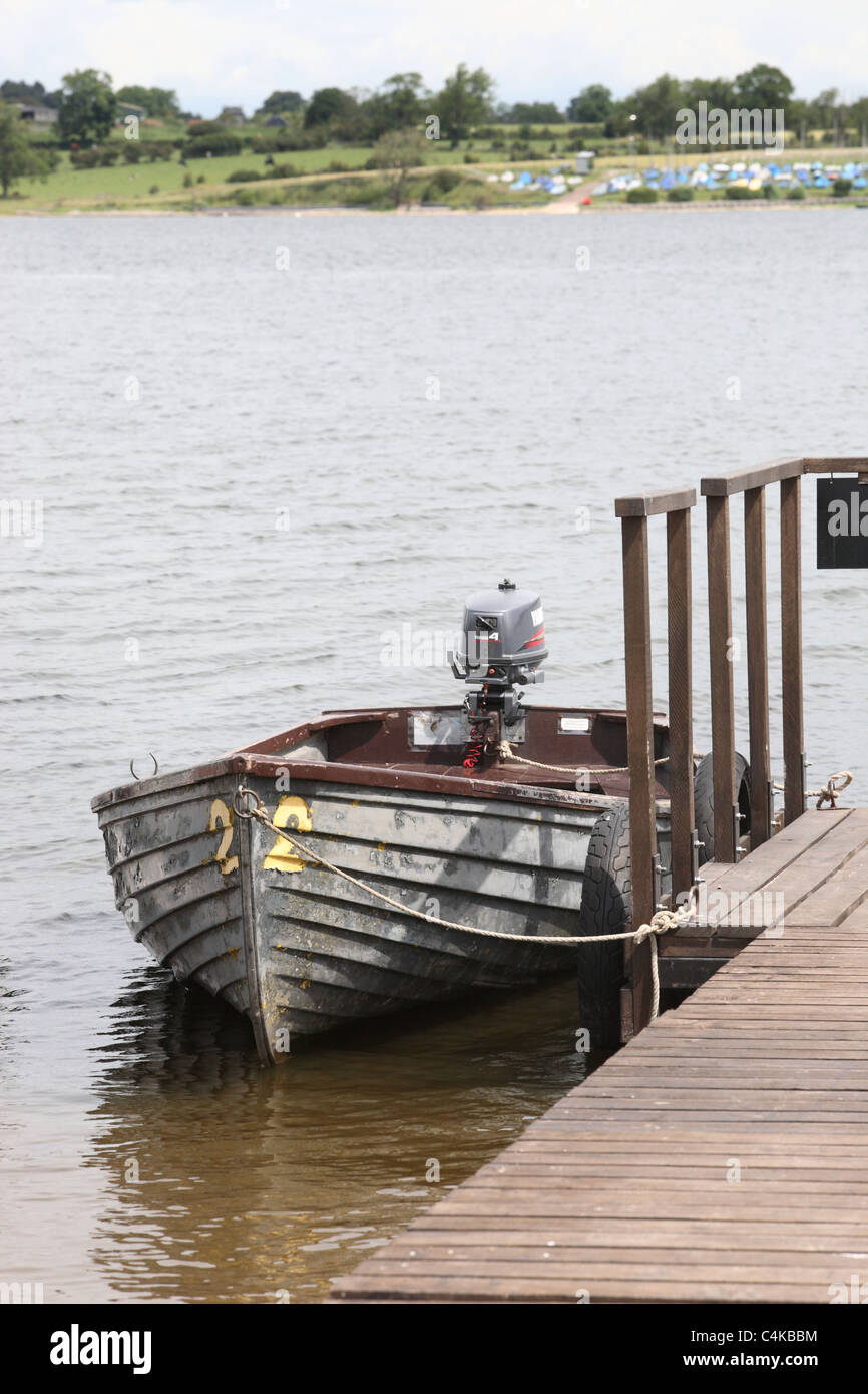 Anglers boats at Blithfield reservoir Stock Photo - Alamy