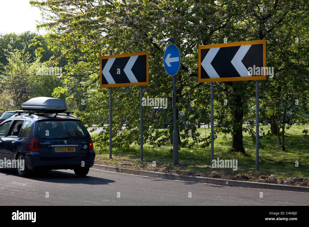 Deviation road sign hi-res stock photography and images - Alamy