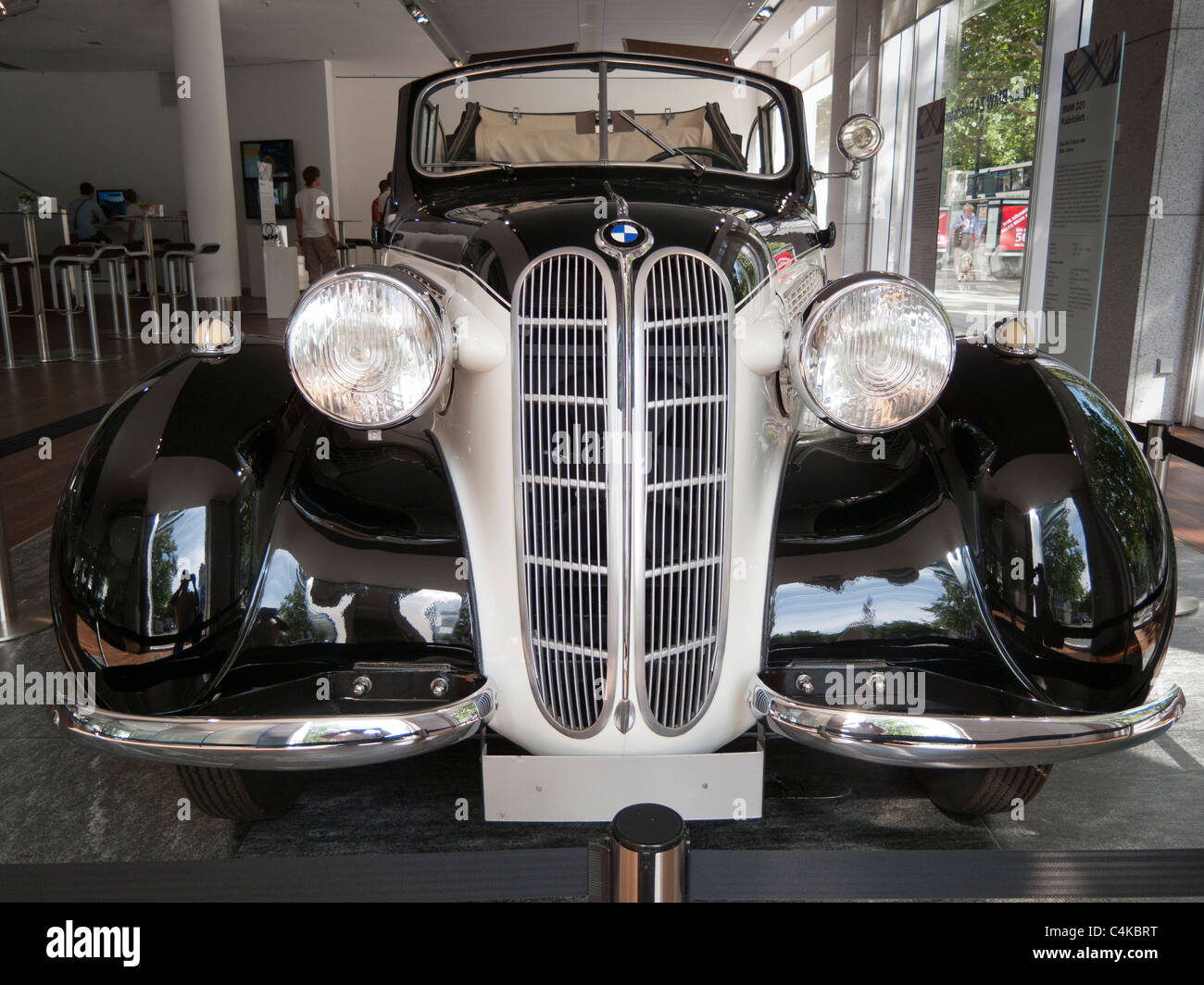 Classic bmw convertible car hi-res stock photography and images - Alamy