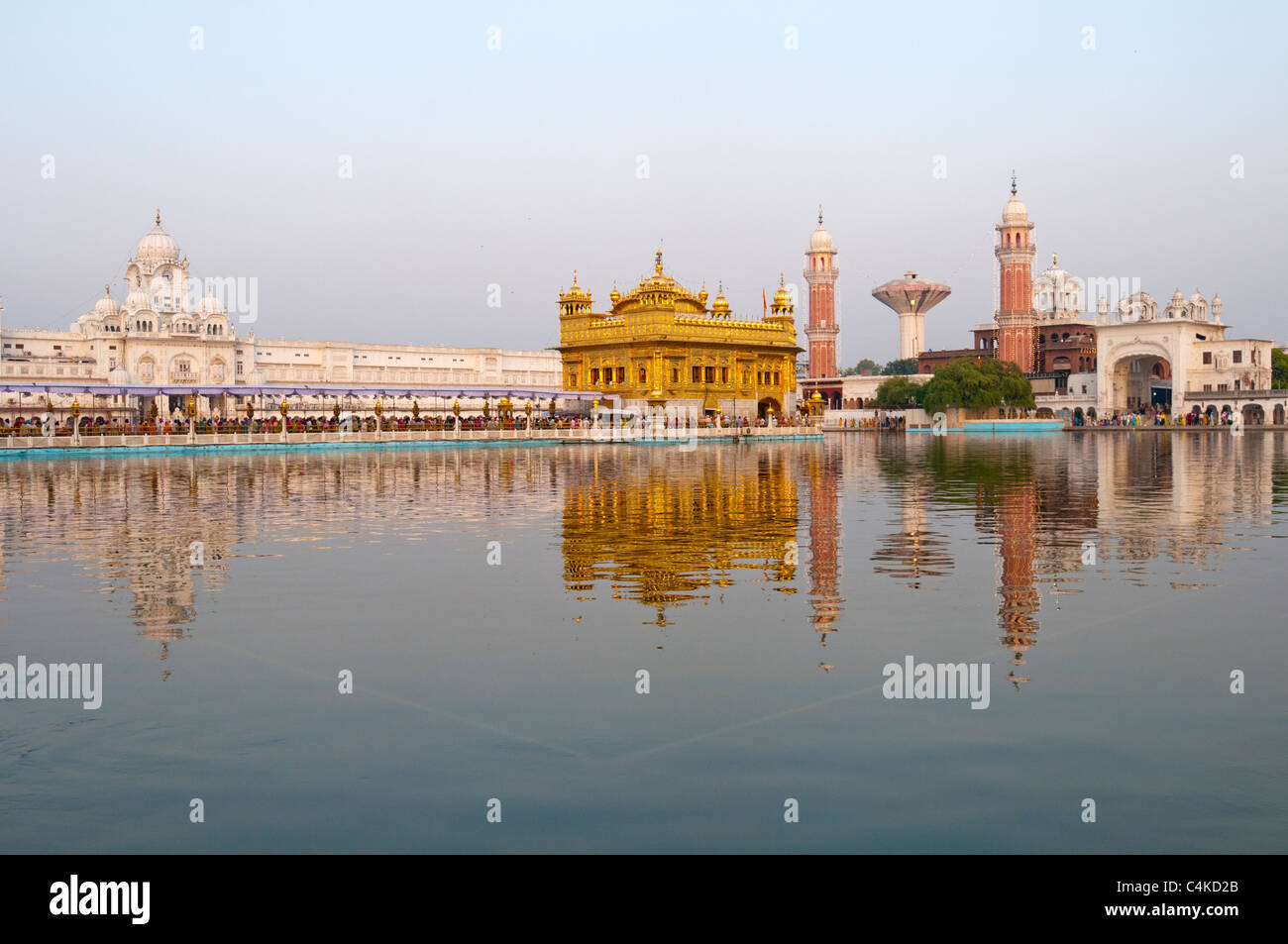 Darbar sahib hi-res stock photography and images - Alamy