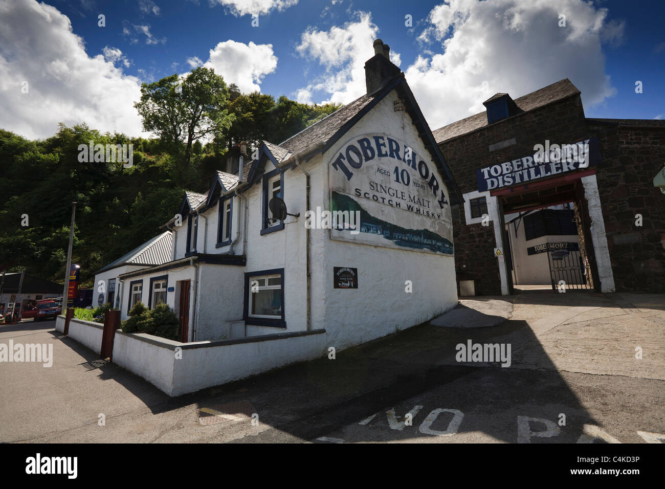 Tobermory Distillery on the Isle of Mull, Inner Hebrides Stock Photo ...