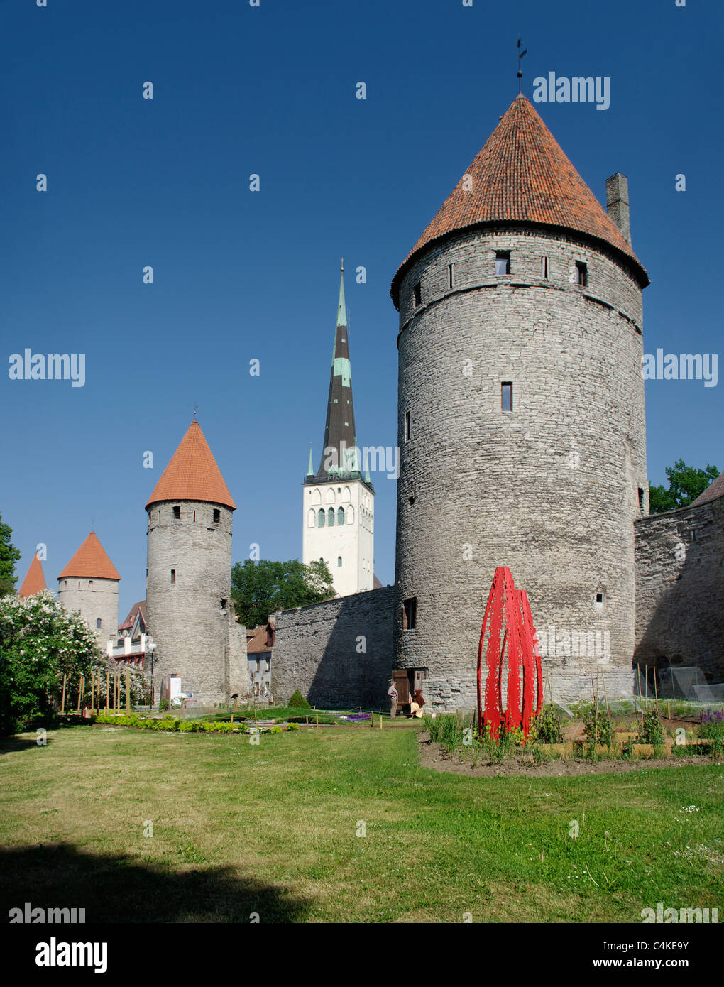 Medieval city wall tallinn hi-res stock photography and images - Alamy