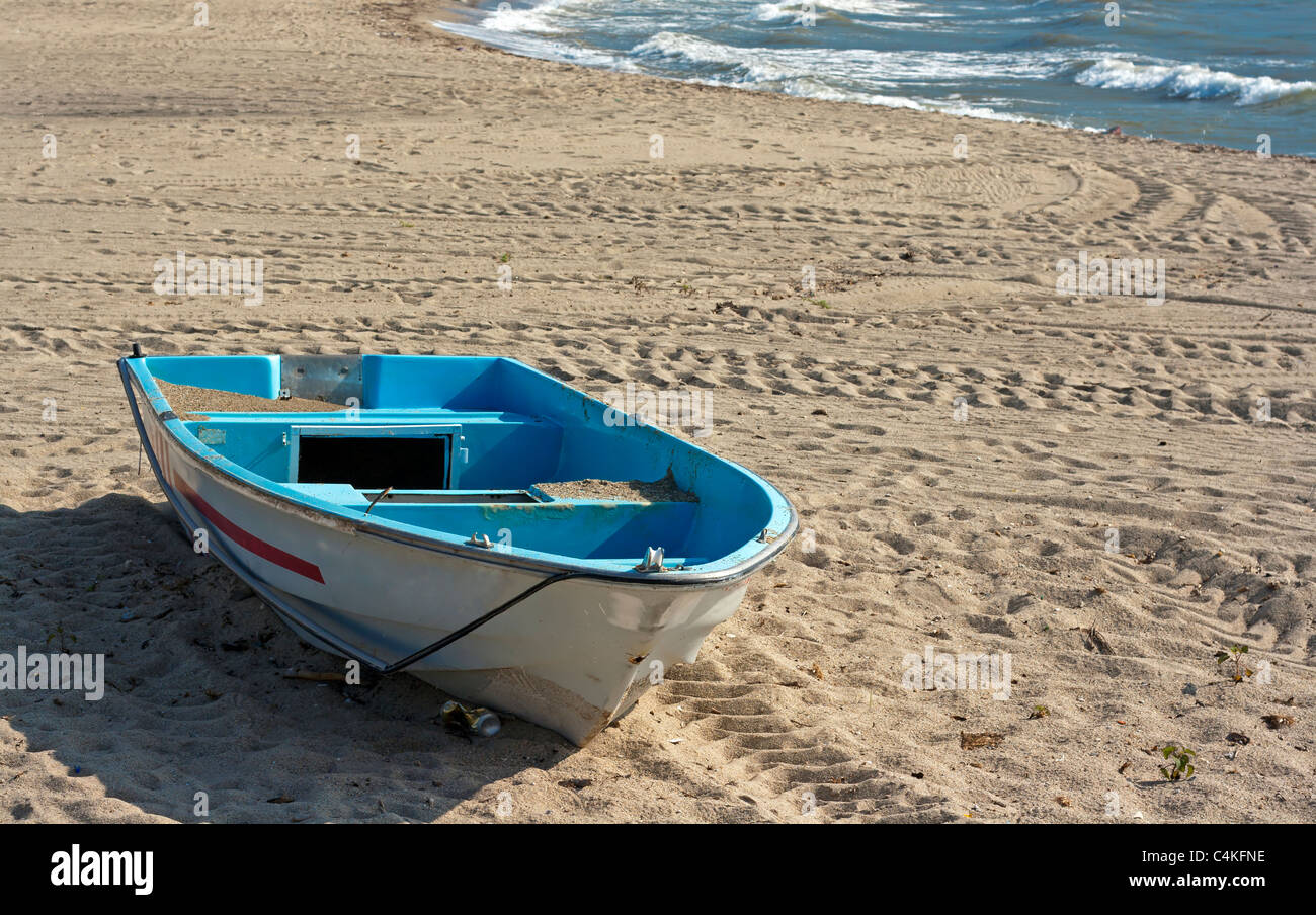 Empty blue fishing boat hi-res stock photography and images - Alamy