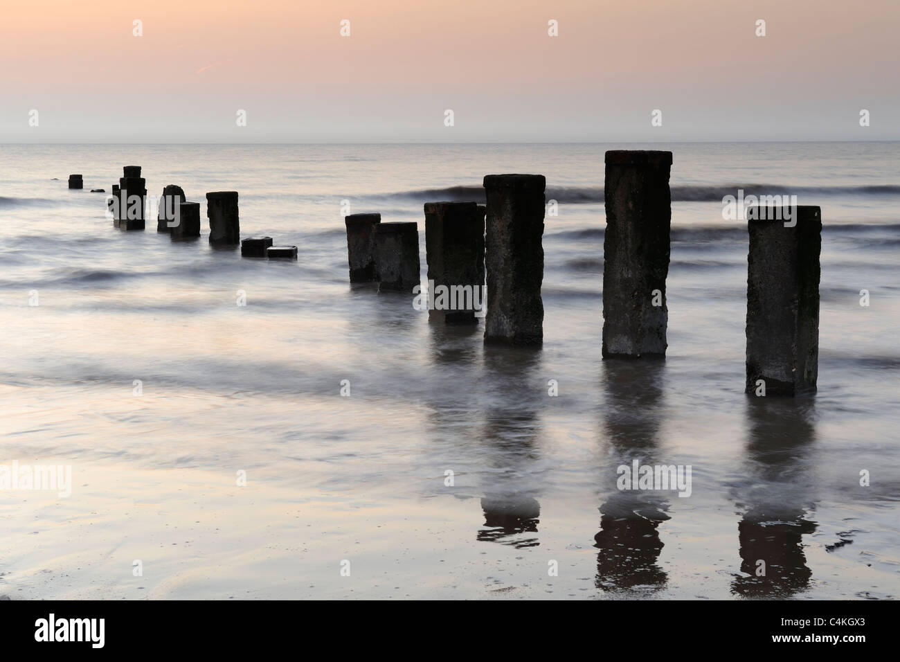 Groynes beach hi-res stock photography and images - Alamy