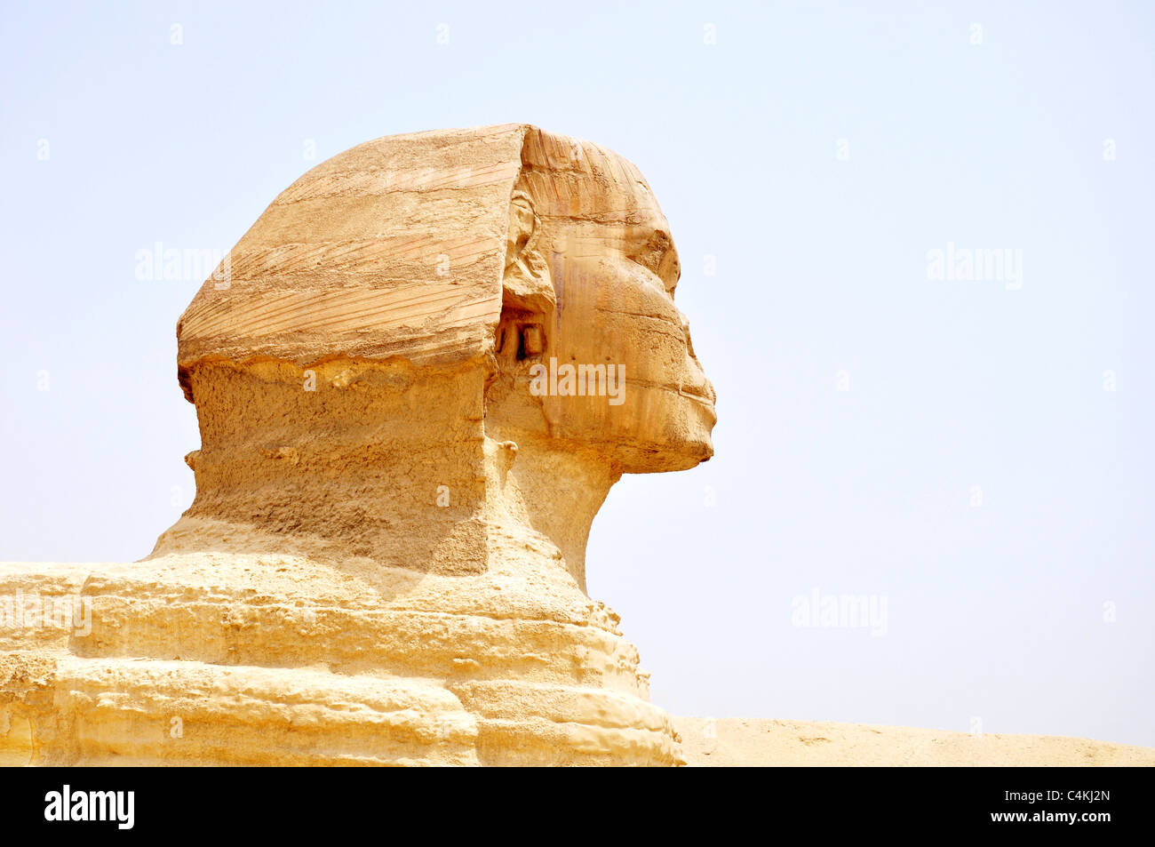 Egyptian pyramid building hi-res stock photography and images - Alamy
