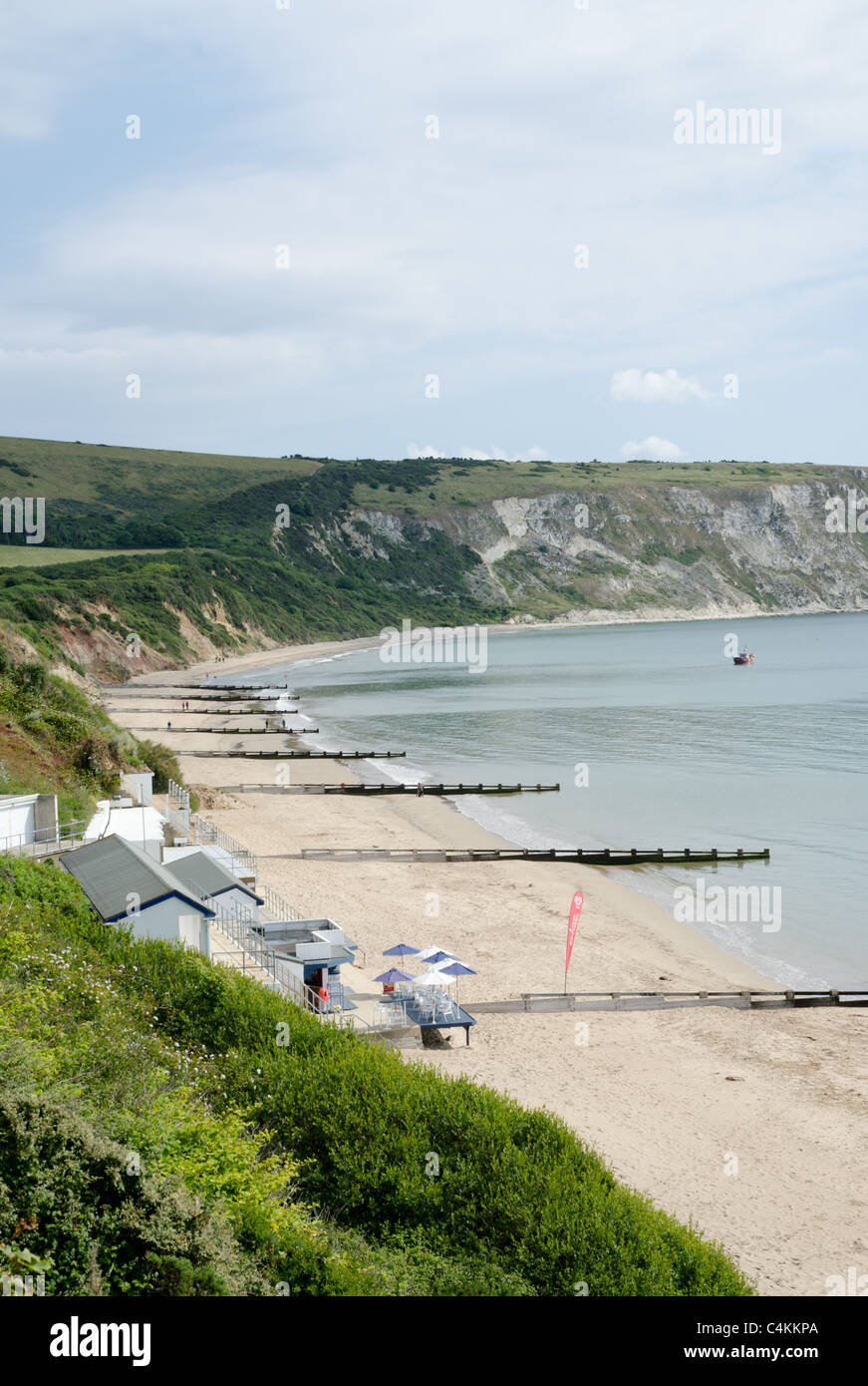 Looking up the bay from the Grand Hotel at the sandy beach and groynes ...