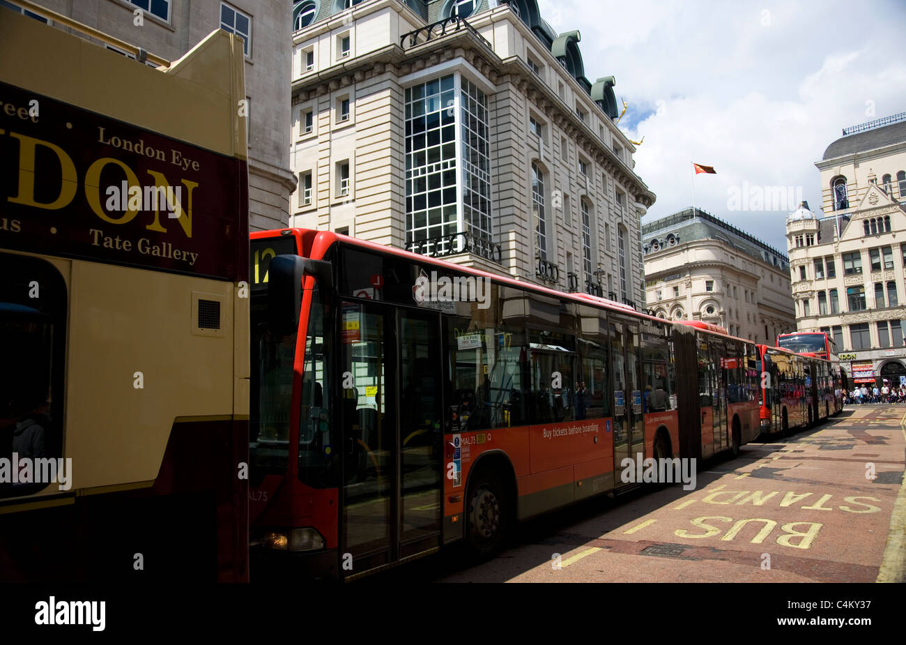 Long lane london hi-res stock photography and images - Alamy