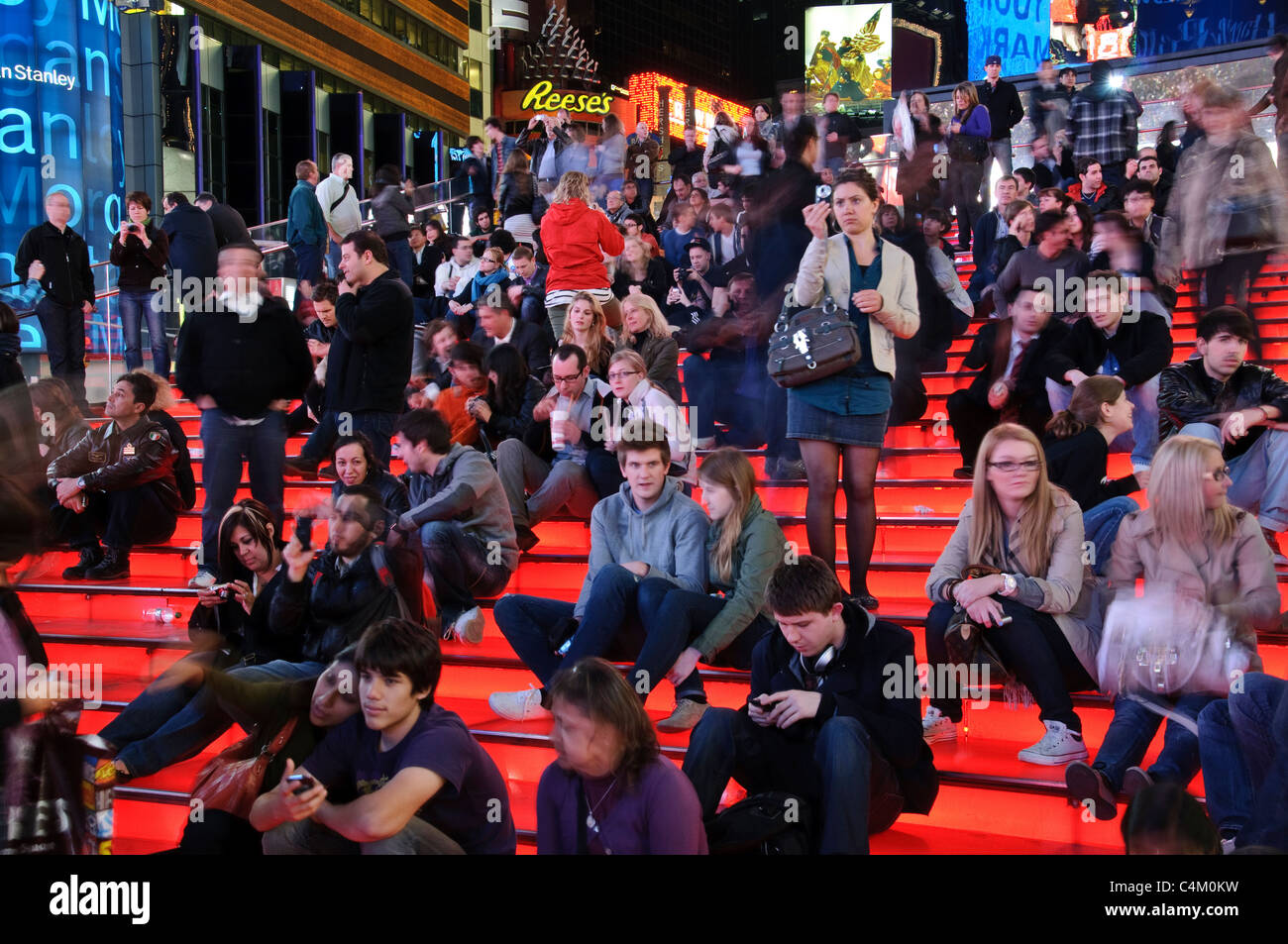 The tkts ticket booths hi-res stock photography and images - Alamy