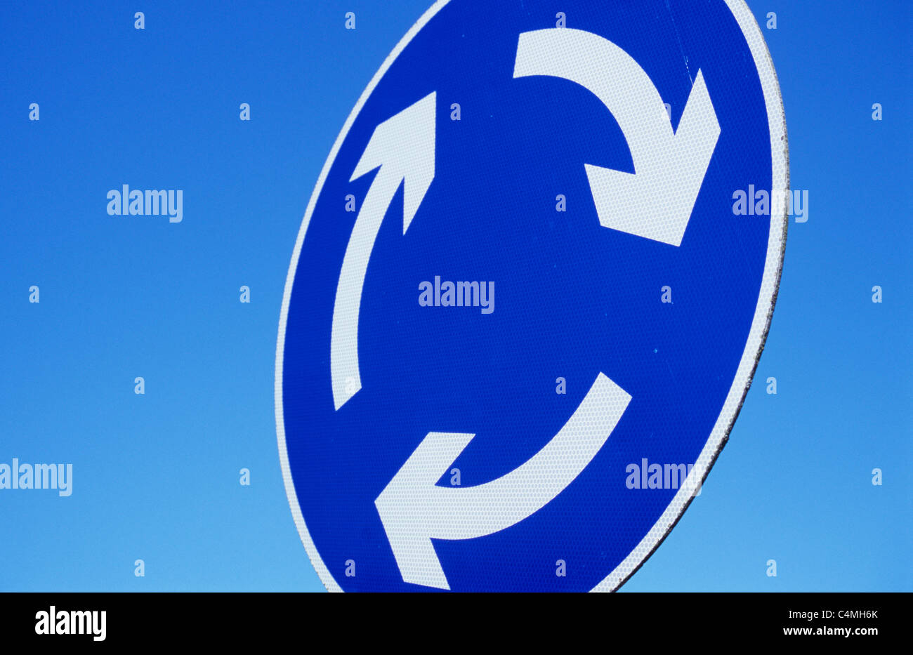 Three arrows road sign hi-res stock photography and images - Alamy