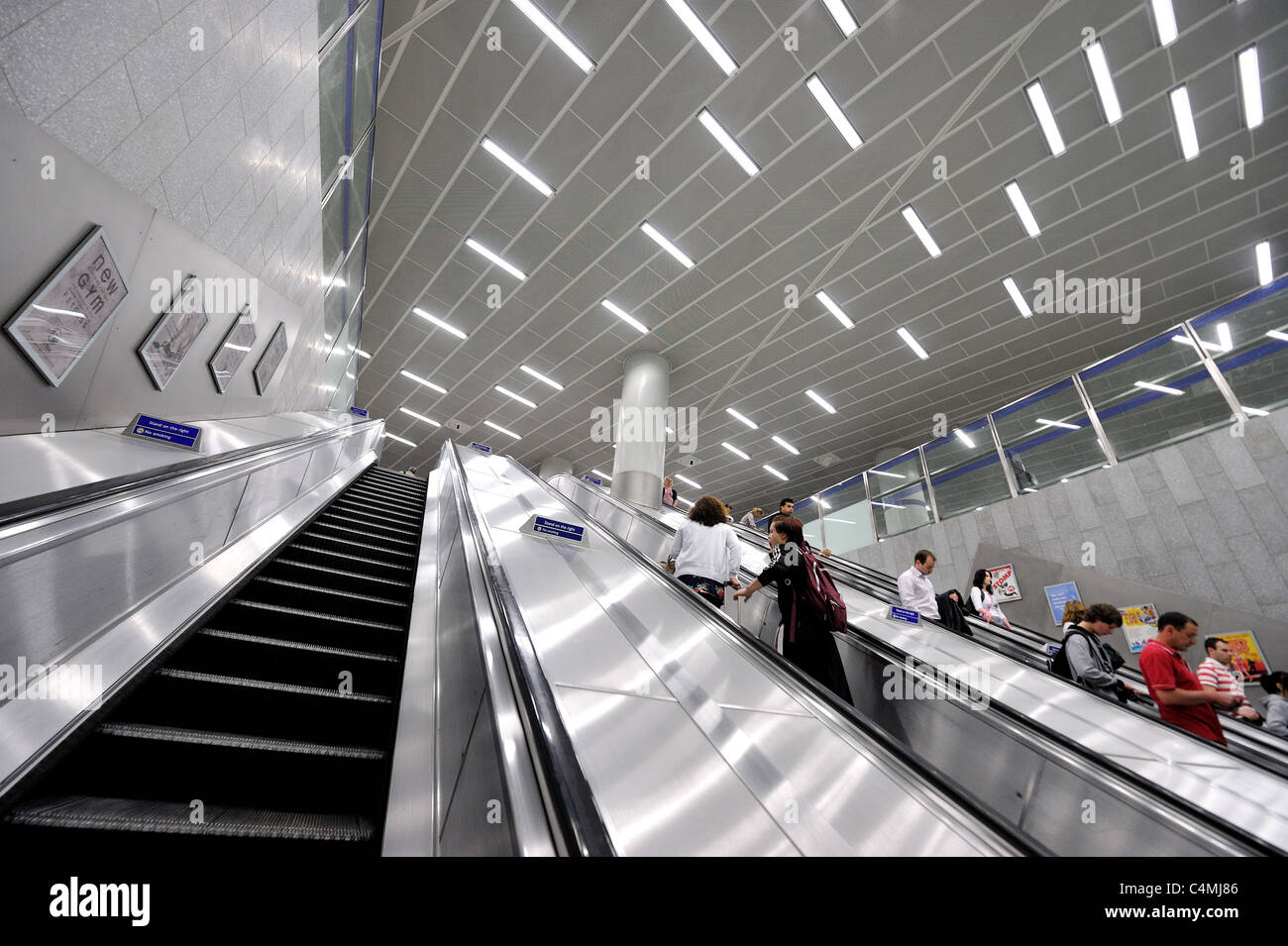 Escalators on the London Underground tube system Stock Photo - Alamy
