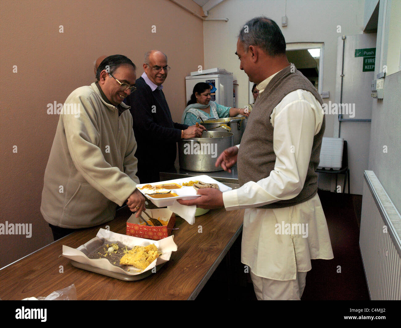Lunch club elderly hi-res stock photography and images - Alamy