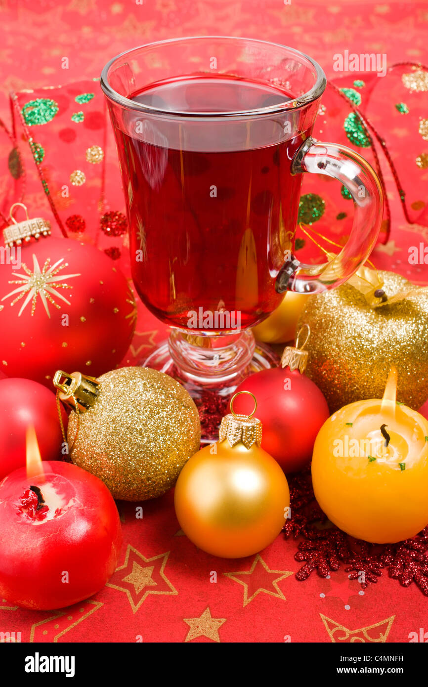 Winter hot tea Stock Photo - Alamy