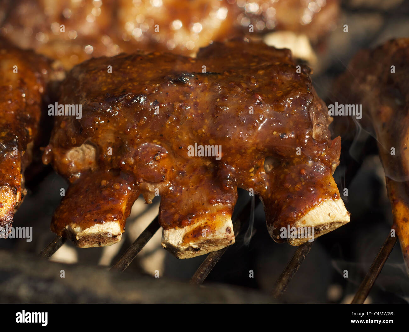 Fire grill flames hi-res stock photography and images - Alamy