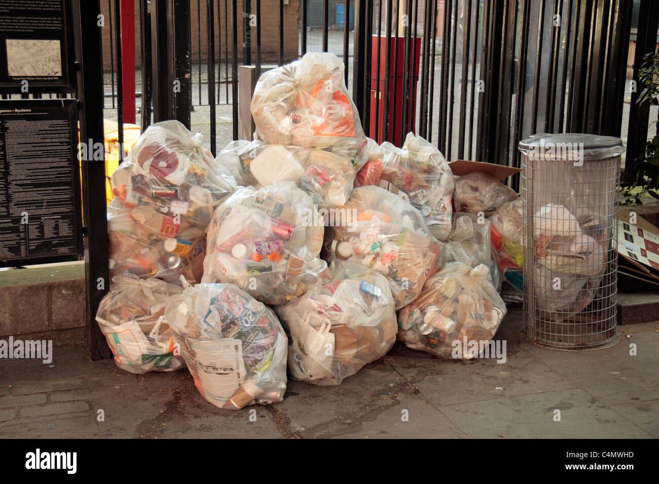 Waste collection london hi-res stock photography and images - Alamy