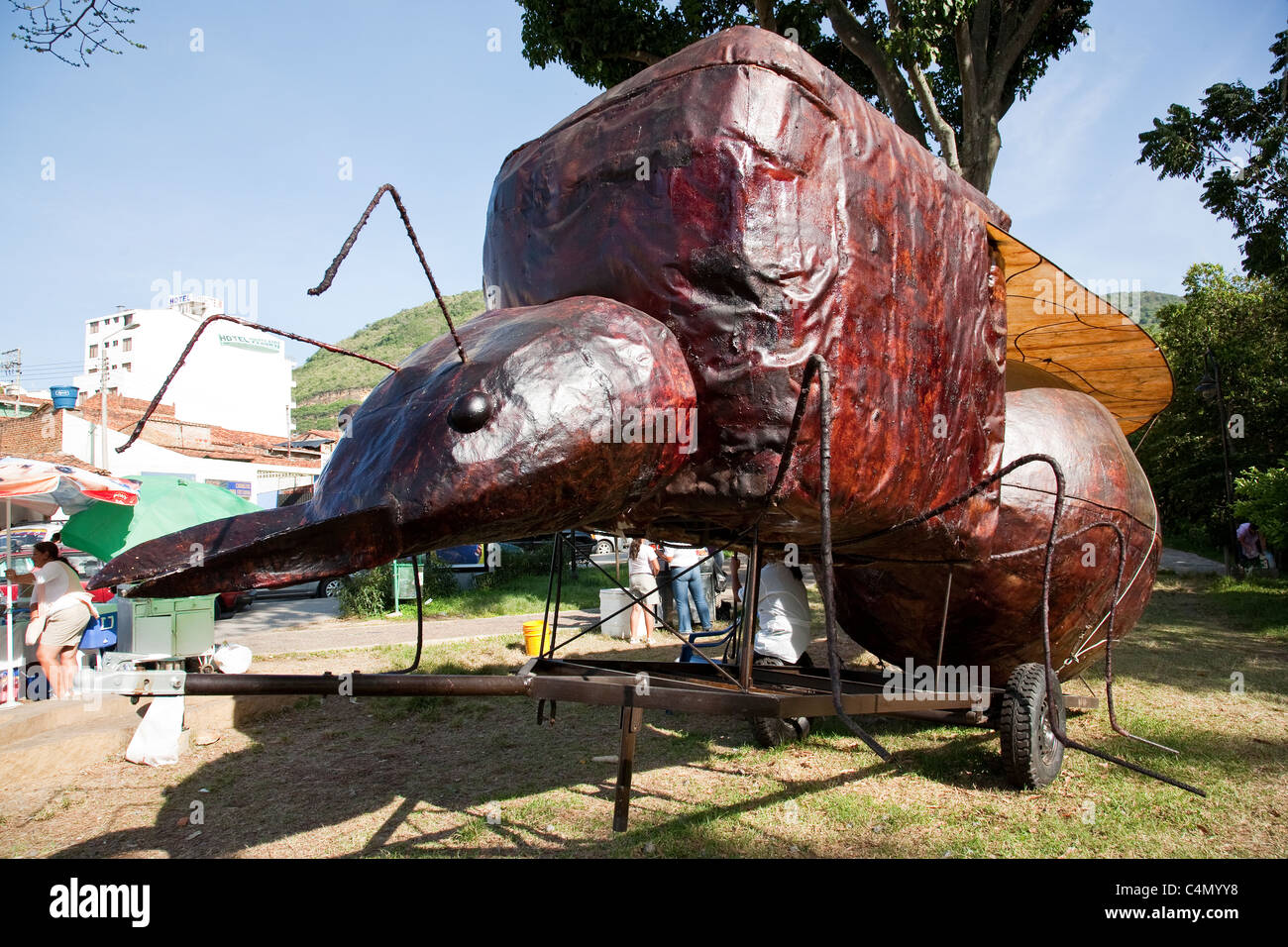 Giant ant hi-res stock photography and images - Alamy