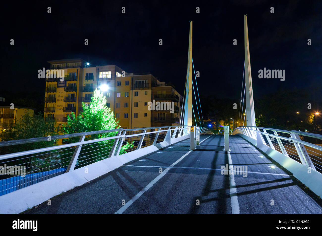 footbridge across river Wensum in Norwich Stock Photo - Alamy