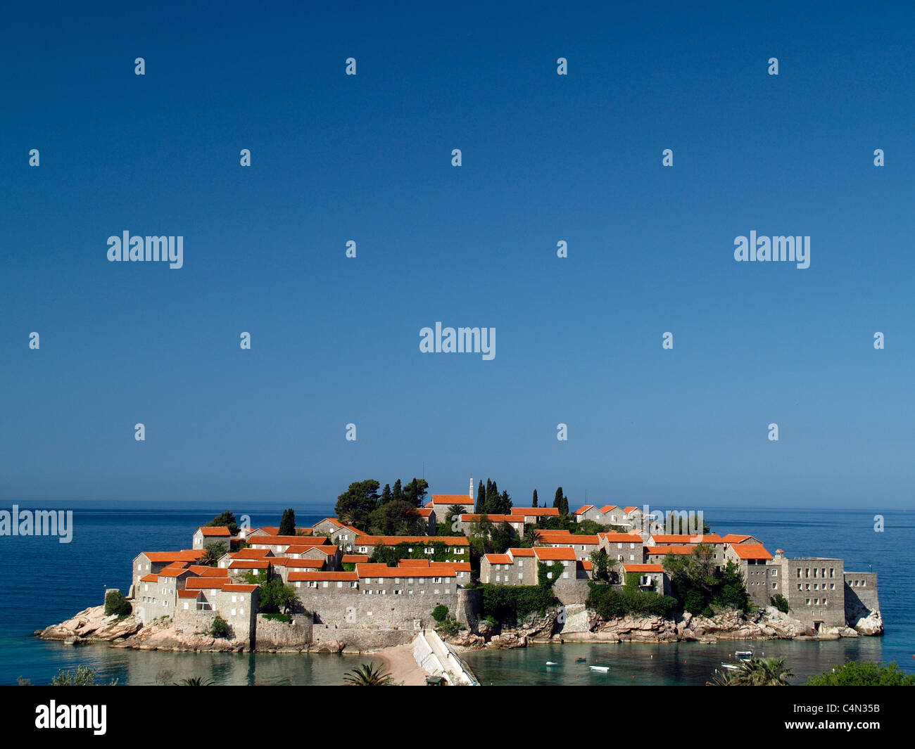 St. Stefan (Sveti Stefan) daytime clear sky Stock Photo - Alamy