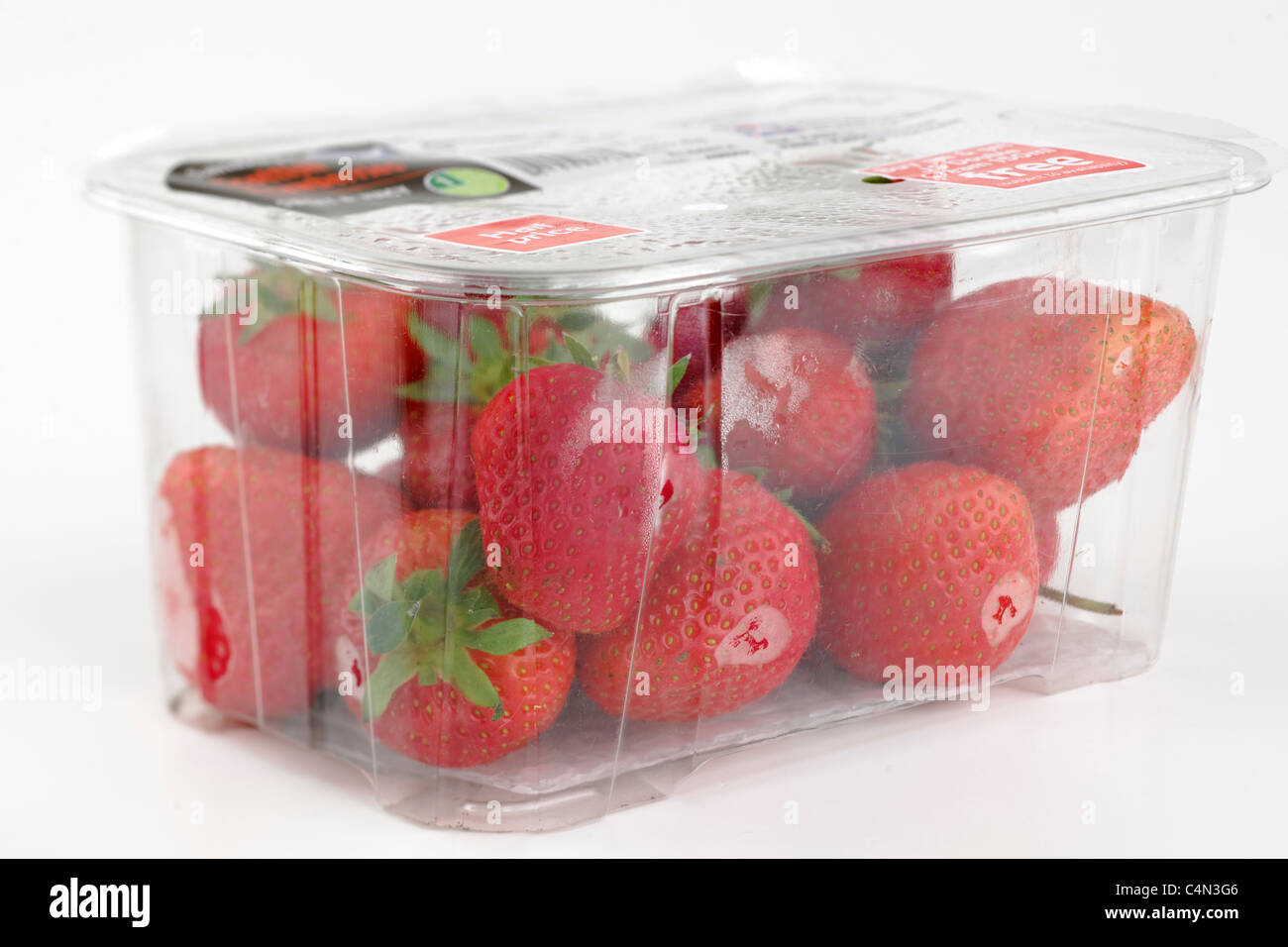 Plastic punnet of Scottish strawberries Stock Photo - Alamy