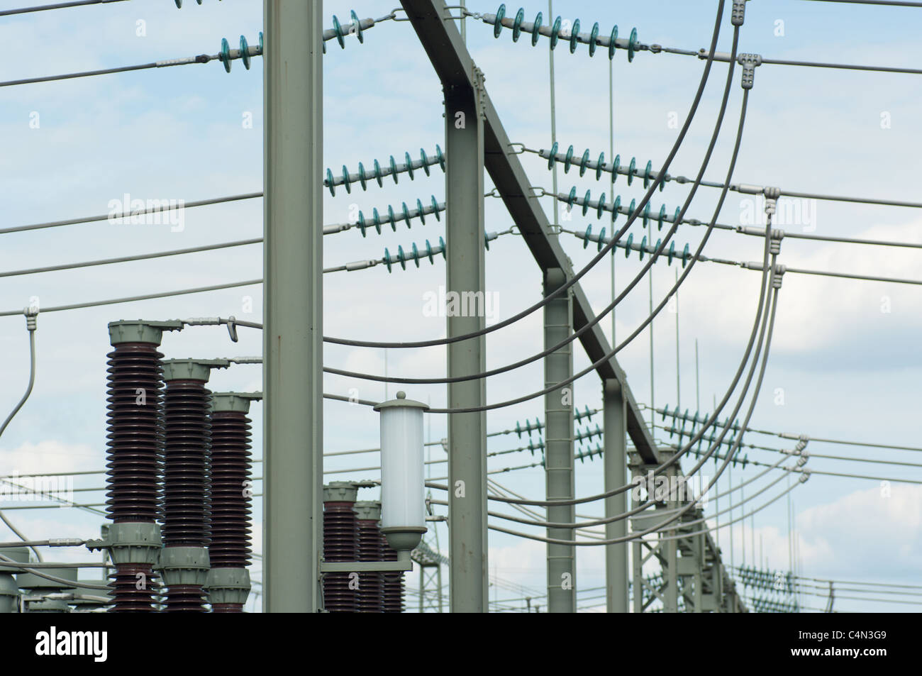 Electric power transformation station hi-res stock photography and ...