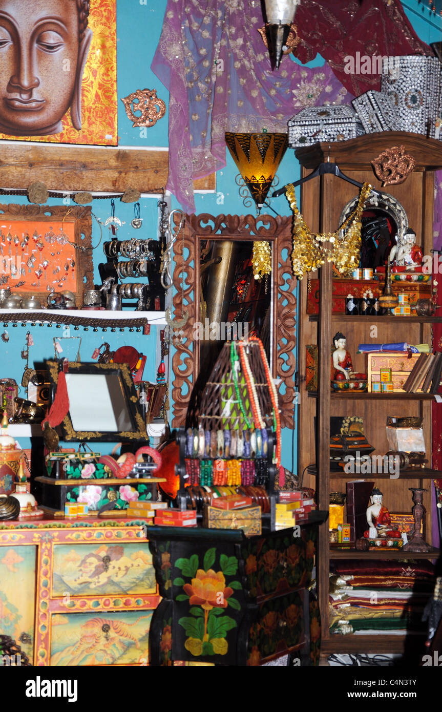 Shopping centre interior spain hi-res stock photography and images - Alamy