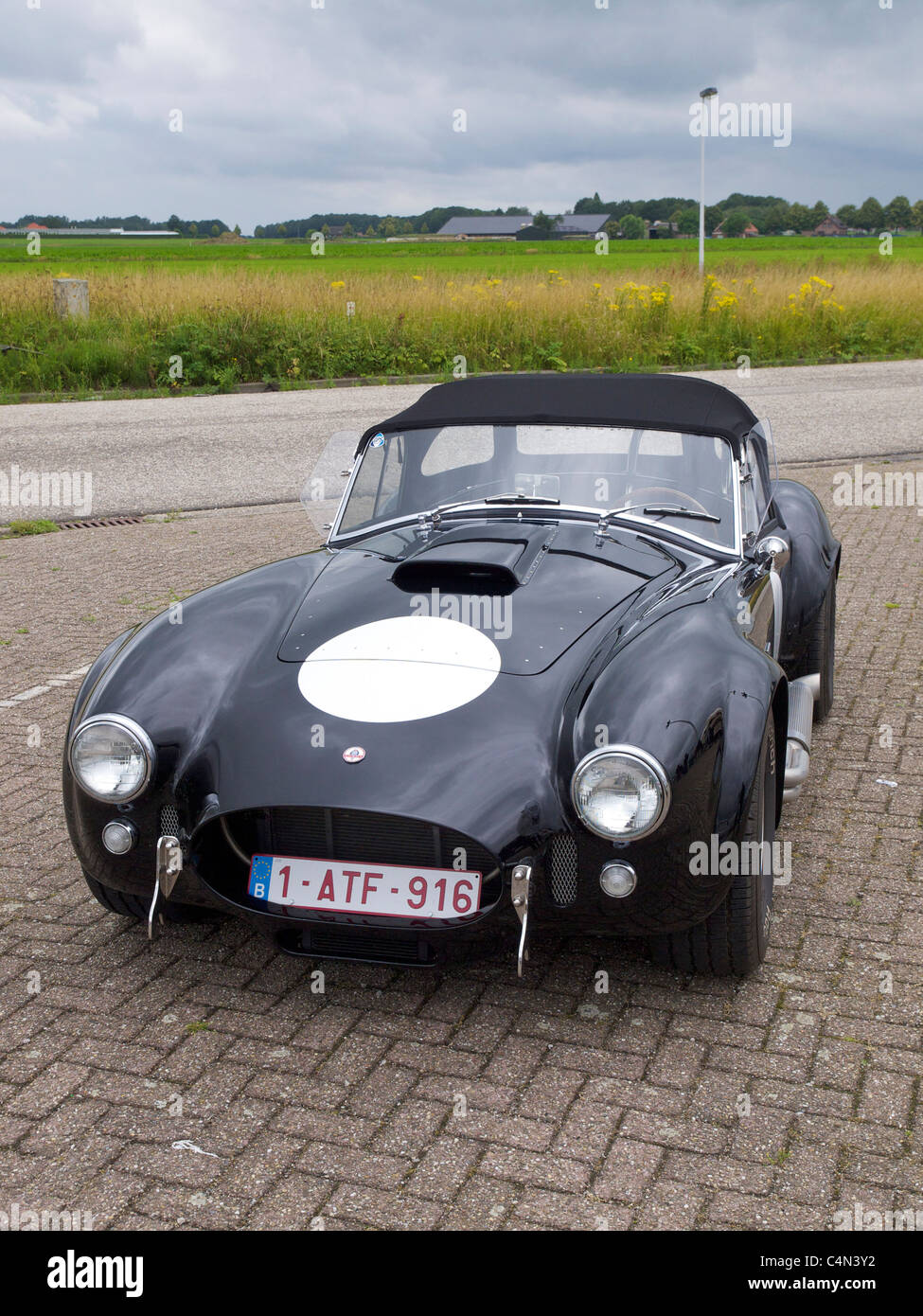 AC Cobra 427 convertible sportscar Stock Photo - Alamy