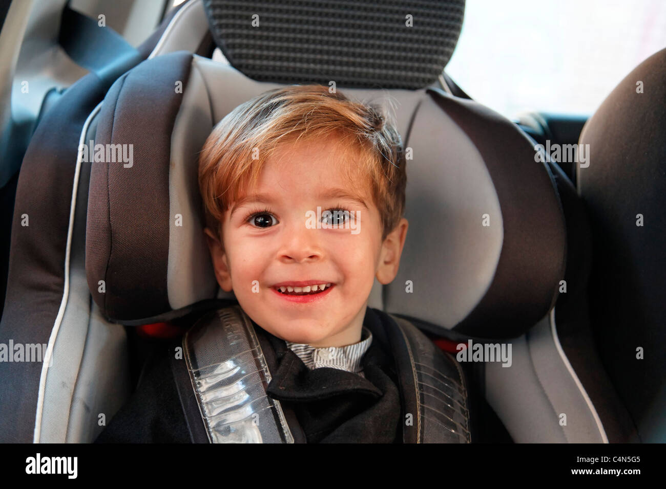 Portrait of young boy Stock Photo - Alamy