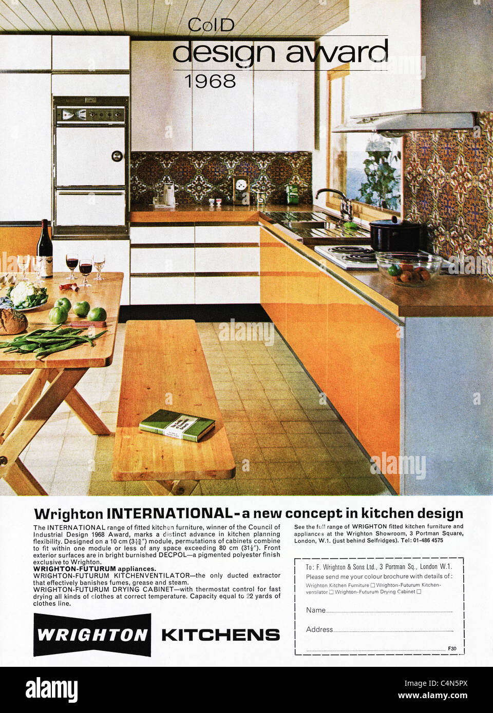 1960's kitchen hi-res stock photography and images - Alamy