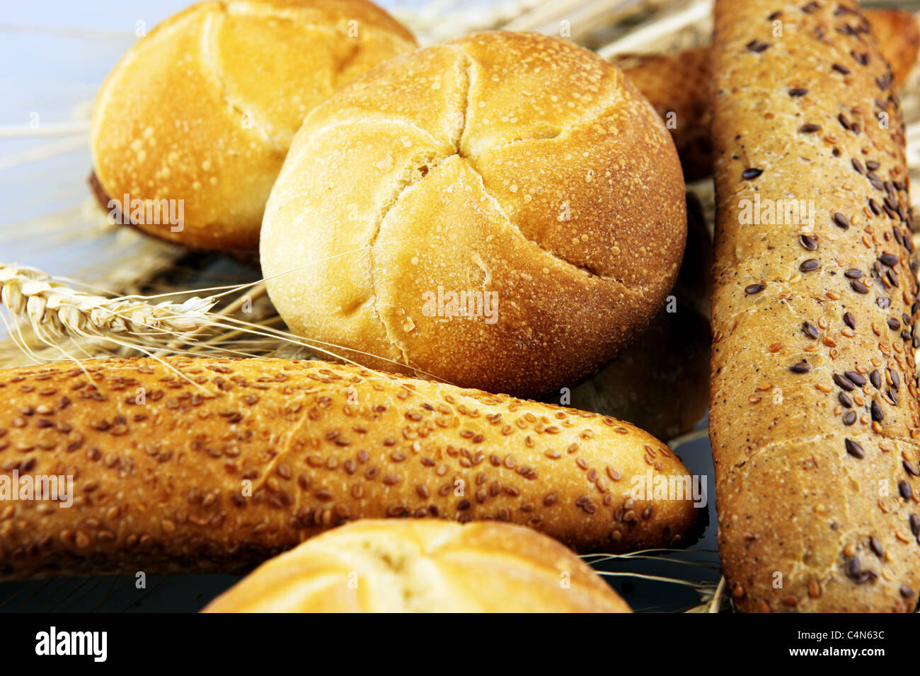 Indian chapatis unleavened bread hi-res stock photography and images ...