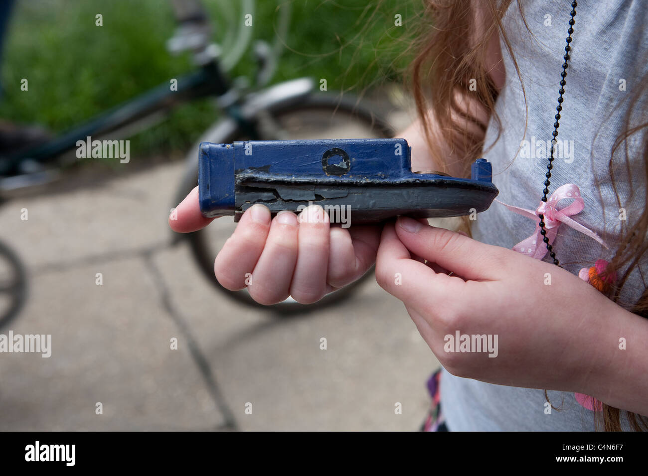 Geocache geo cache geocaching hi-res stock photography and images - Alamy