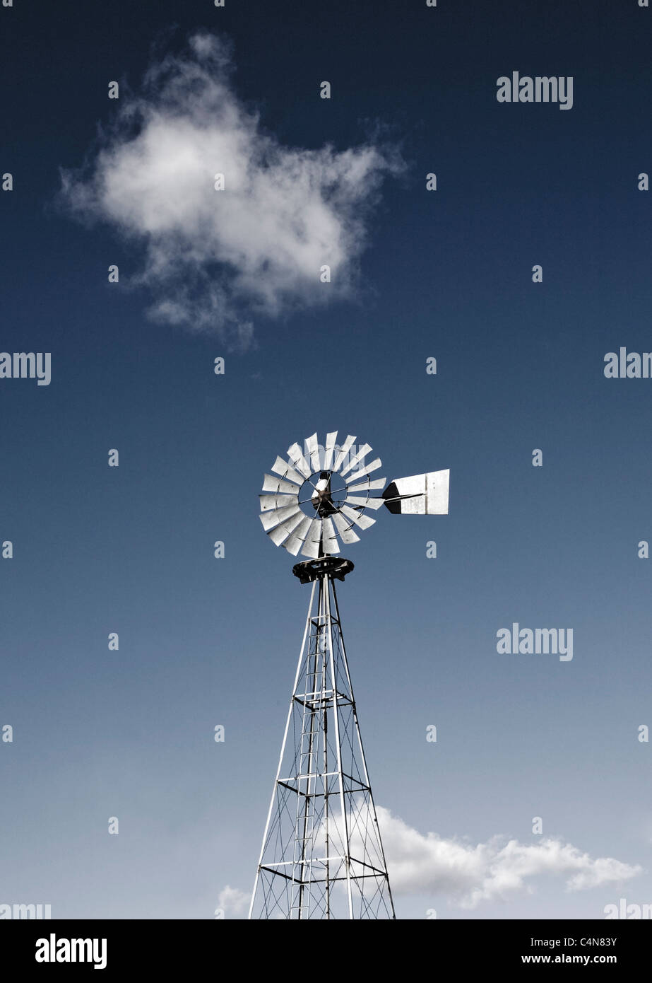 Windmill wheel wind rural hi-res stock photography and images - Alamy