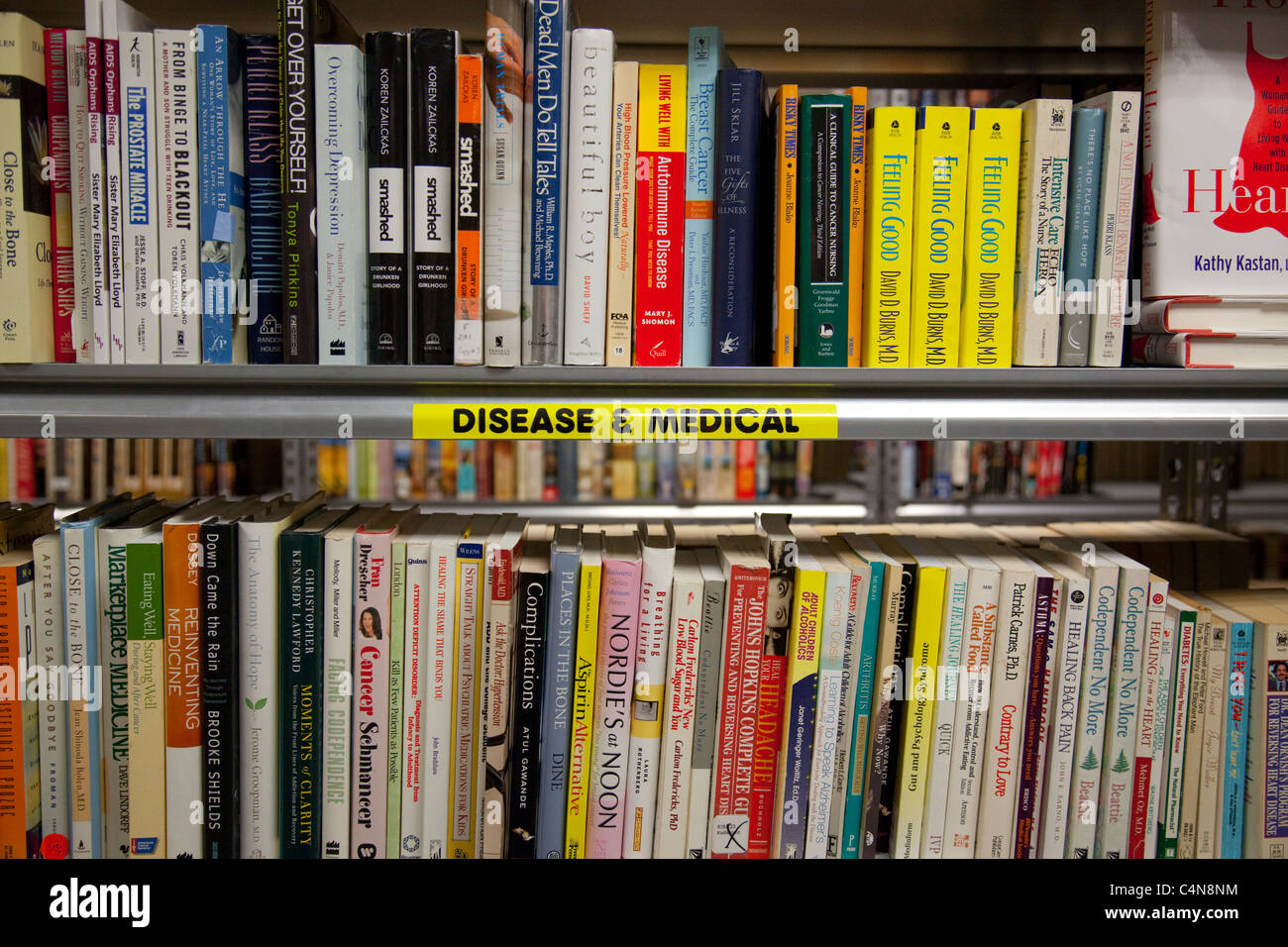 book store shelves Stock Photo - Alamy