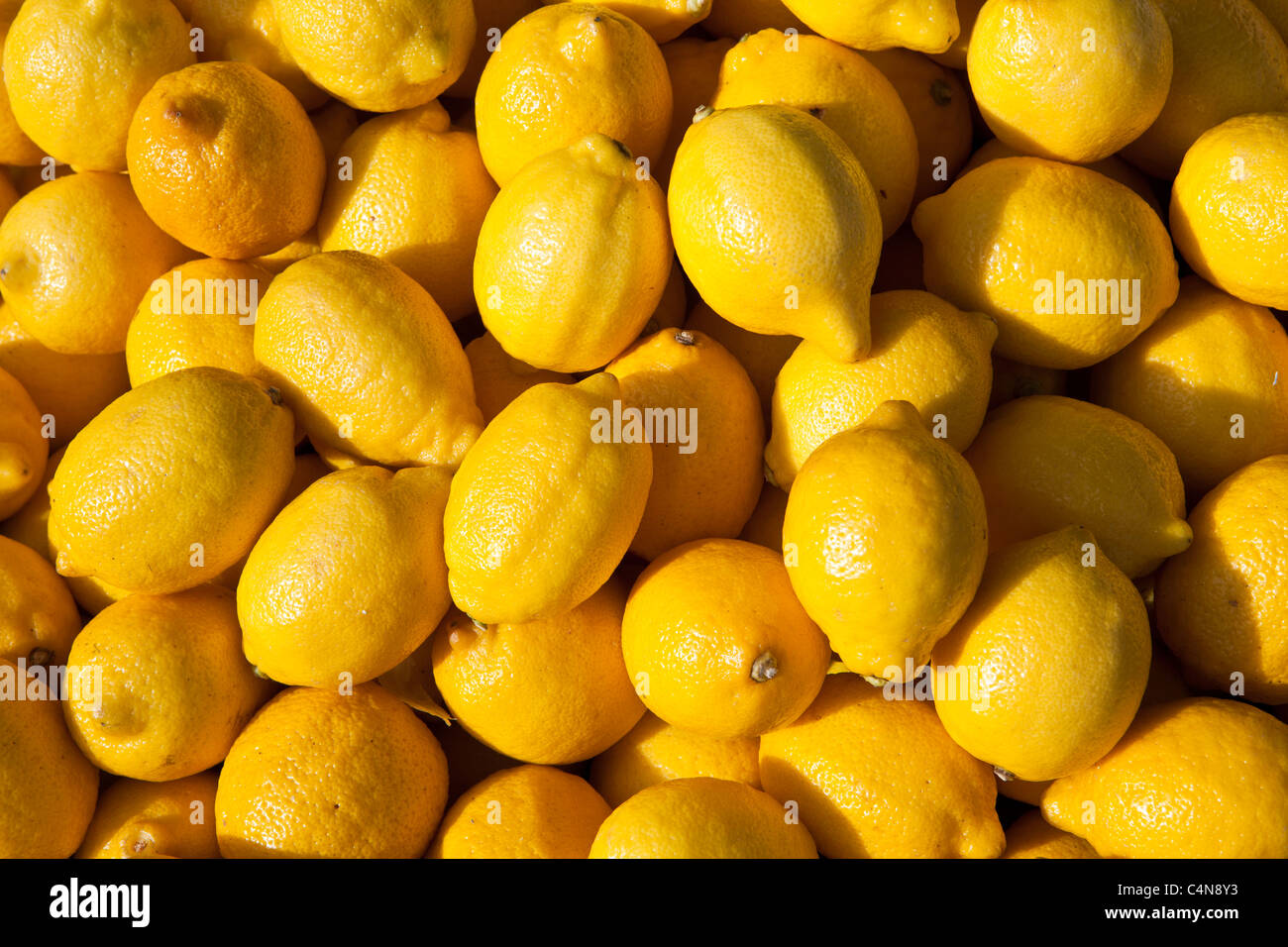 Whole fresh fruits hi-res stock photography and images - Alamy