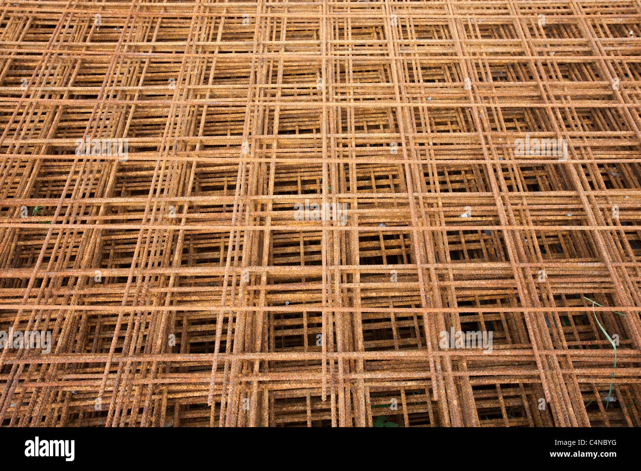 Construction reinforcing mesh hi-res stock photography and images - Alamy