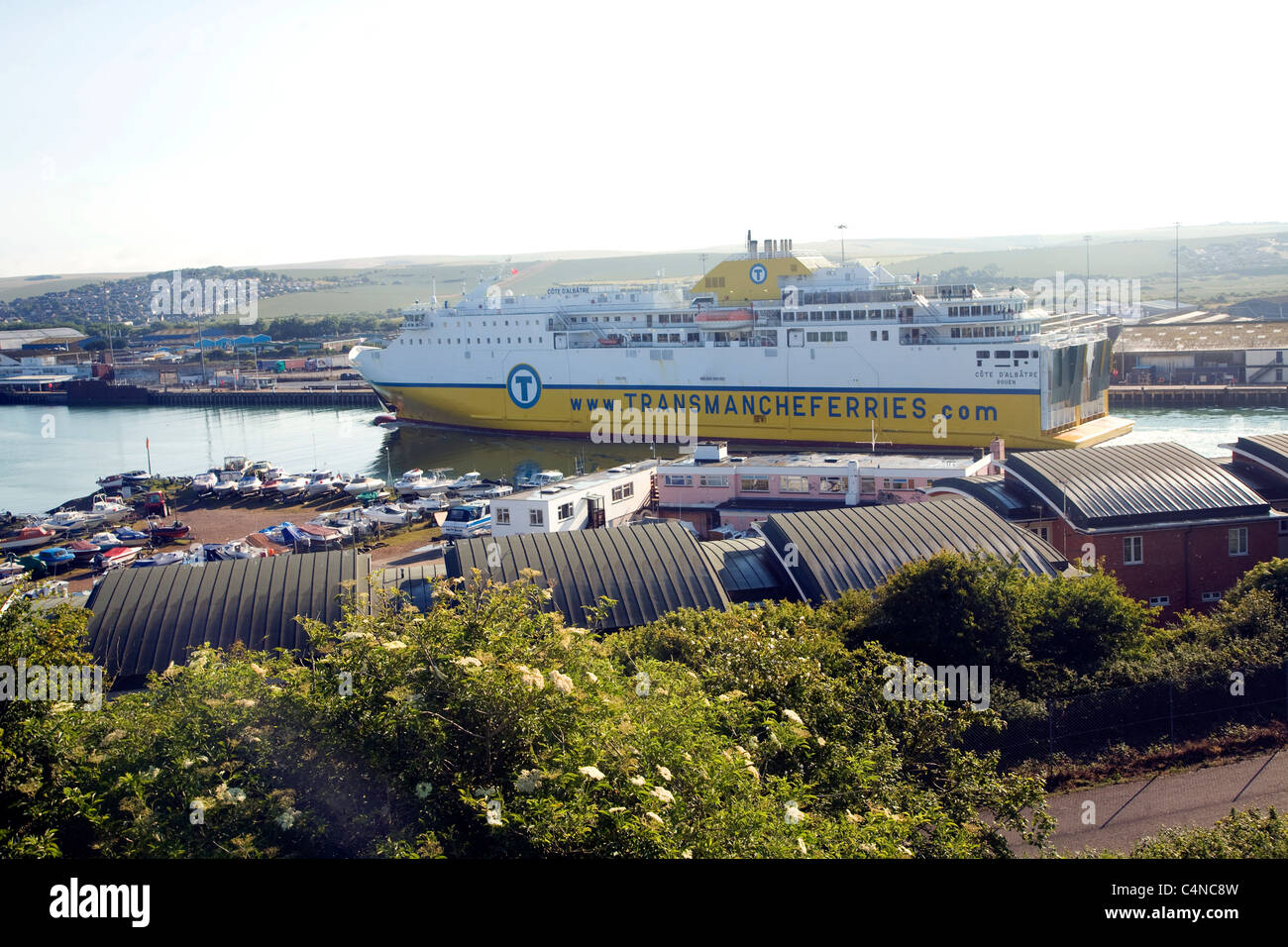 Newhaven ferry terminal hi-res stock photography and images - Alamy