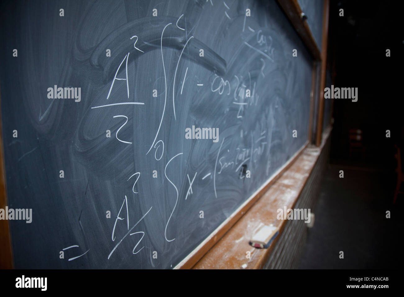 Calculus on blackboard hi-res stock photography and images - Alamy
