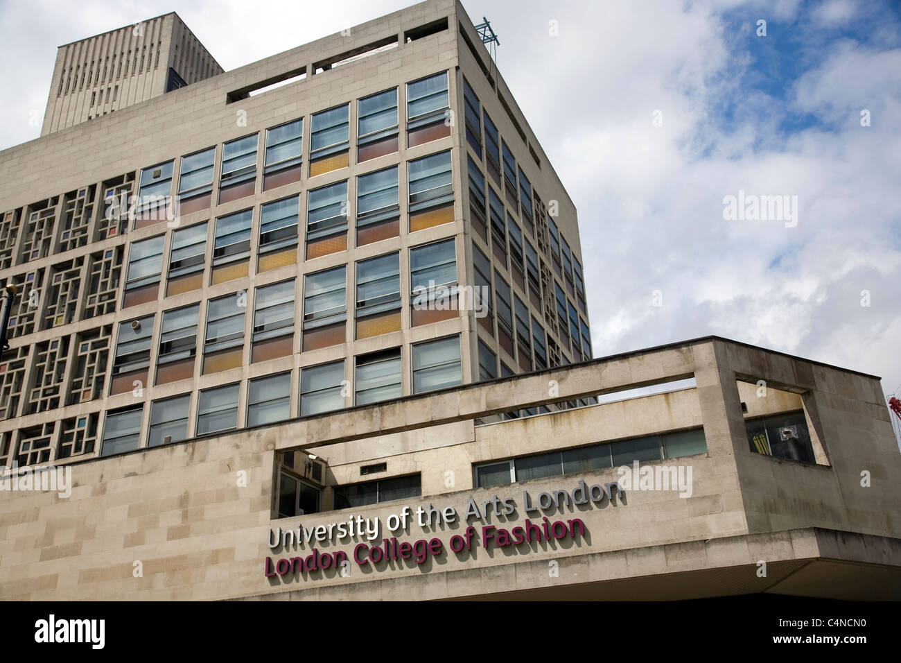 University of the arts london hi-res stock photography and images - Alamy