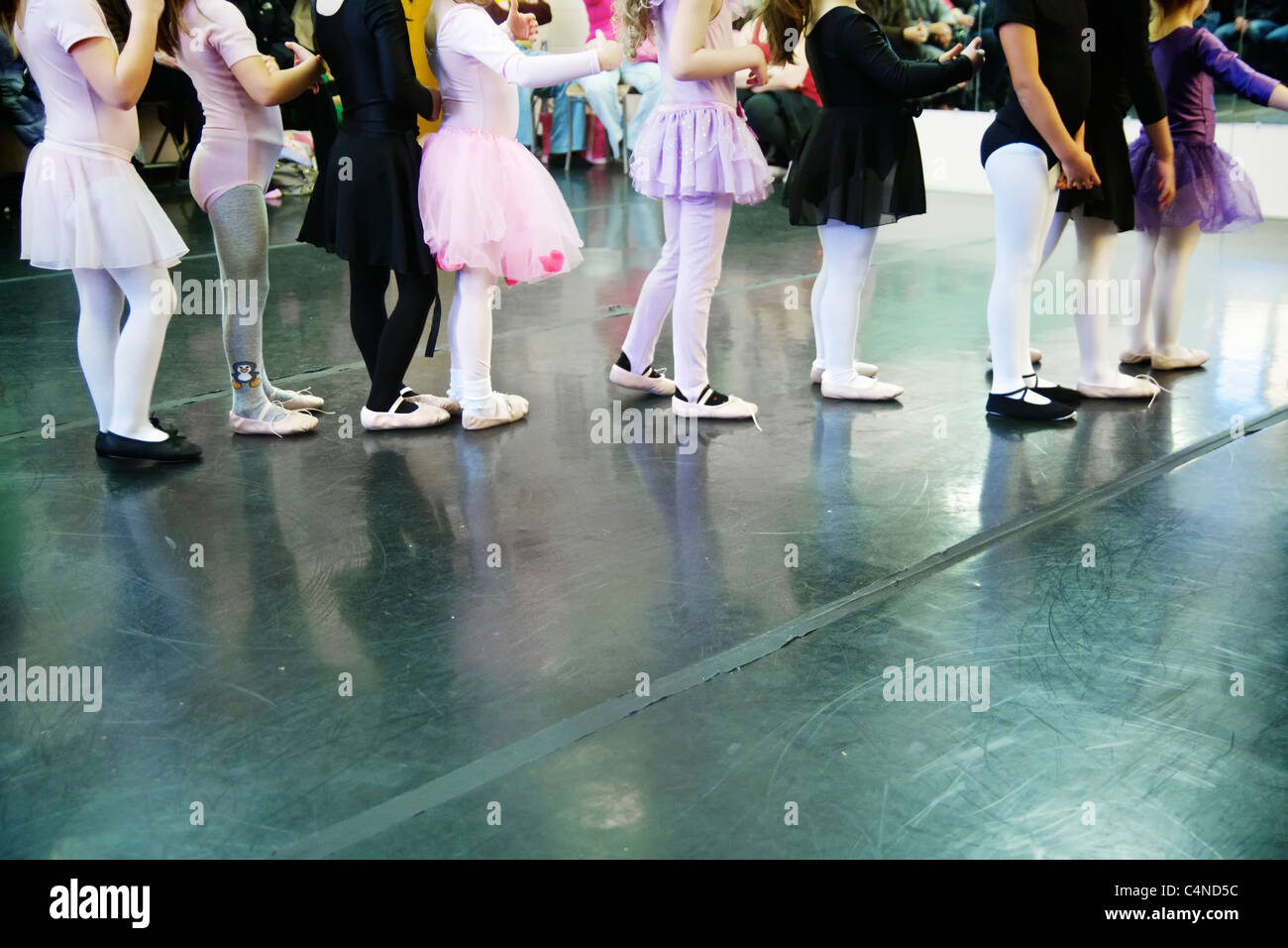 Line up of children in class hi-res stock photography and images - Alamy