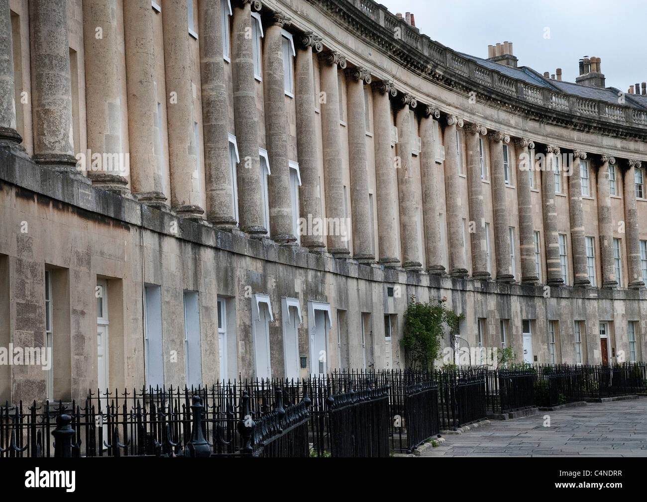 Crescent buildings hi-res stock photography and images - Alamy