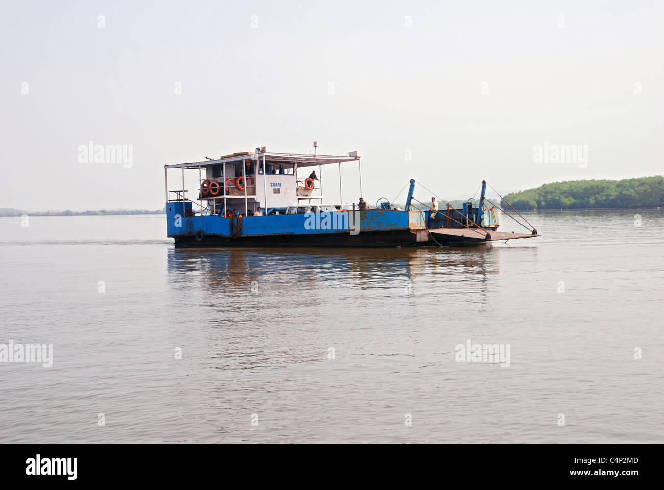 Goa boat ferry hi-res stock photography and images - Alamy