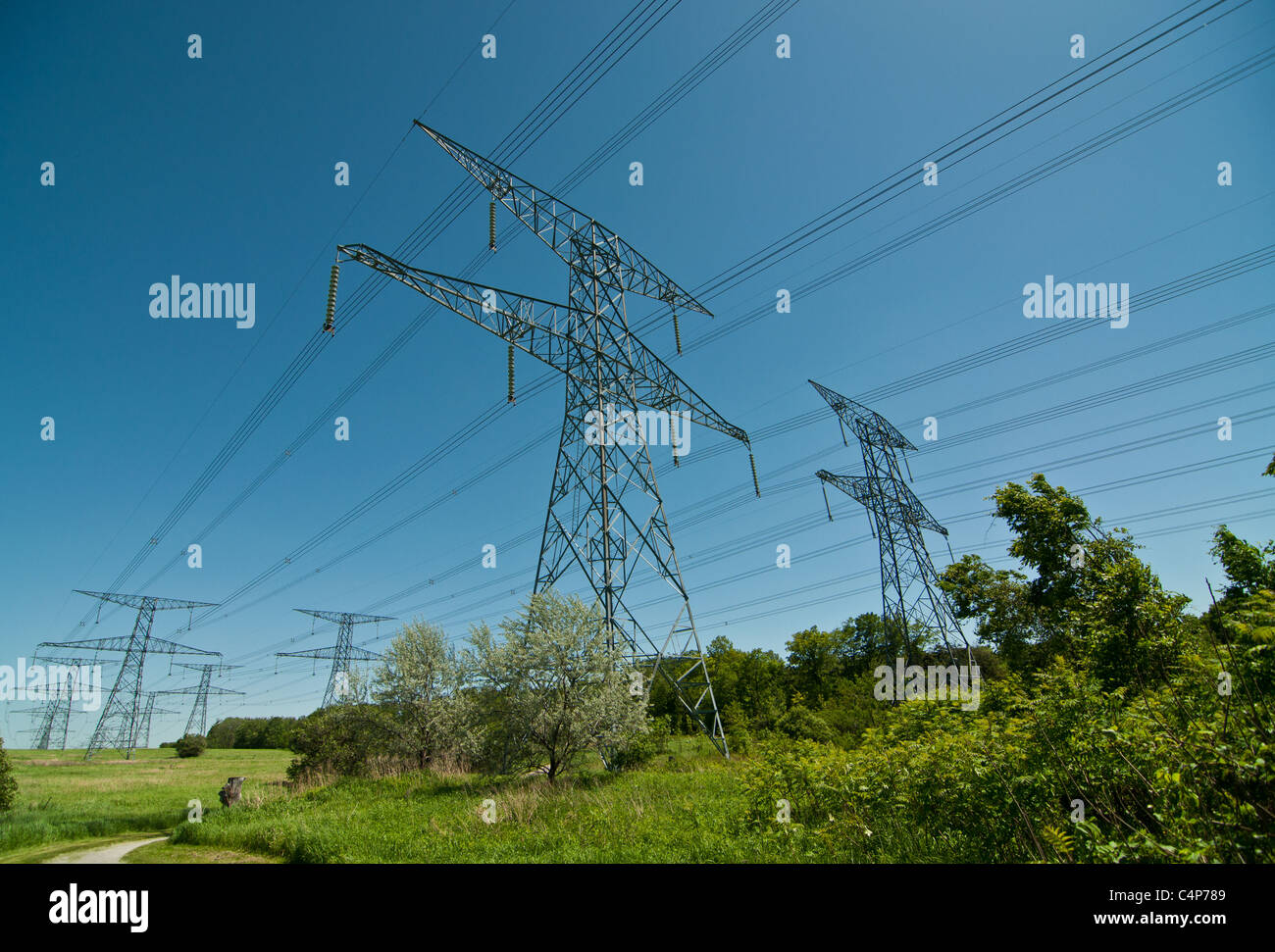 Long power lines hi-res stock photography and images - Alamy