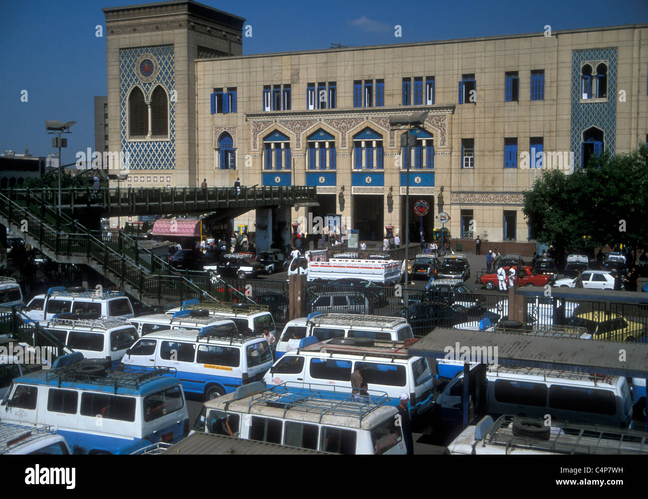 Ramses Central railway station in Cairo Egypt Stock Photo - Alamy