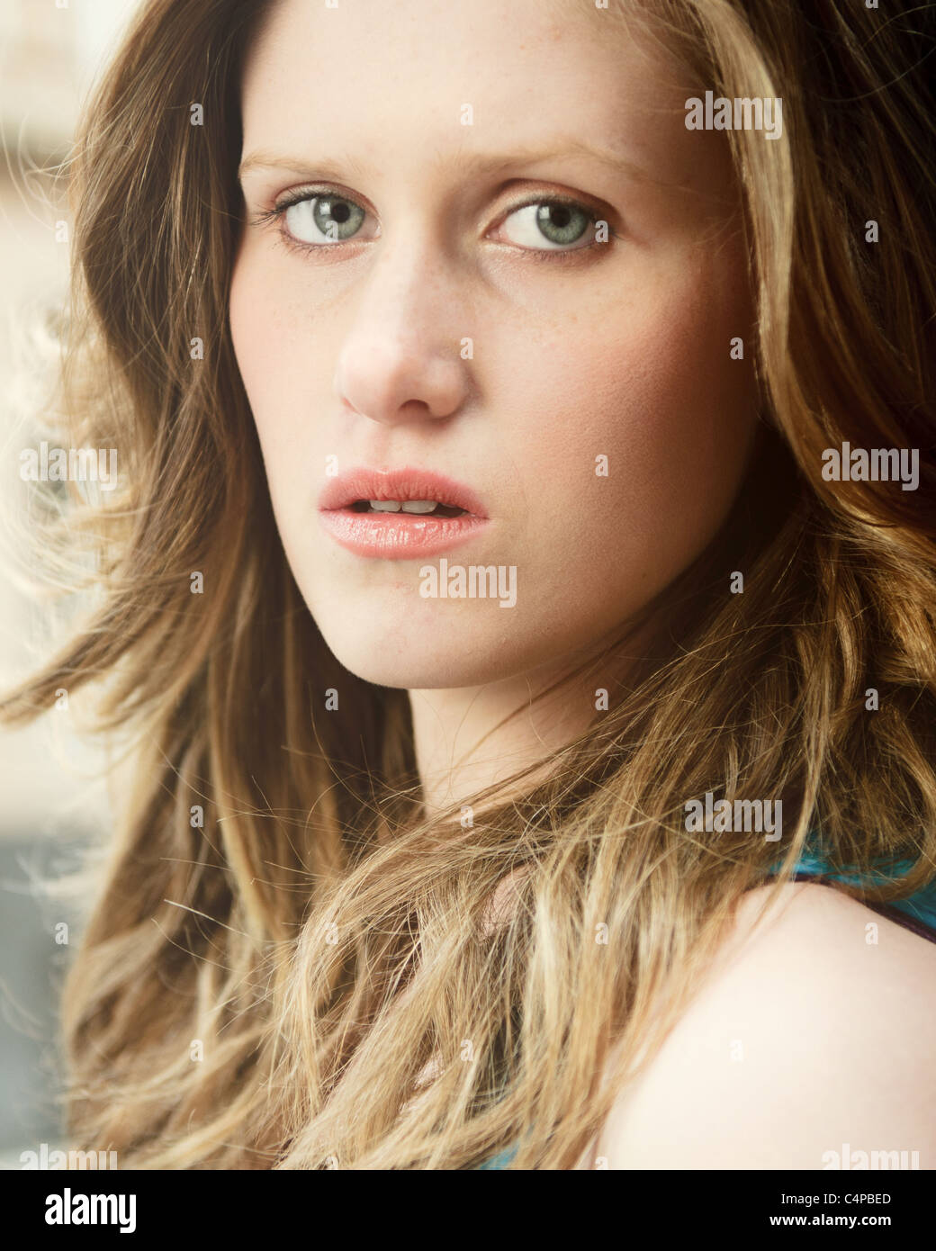 Fashion model street shoot Stock Photo - Alamy