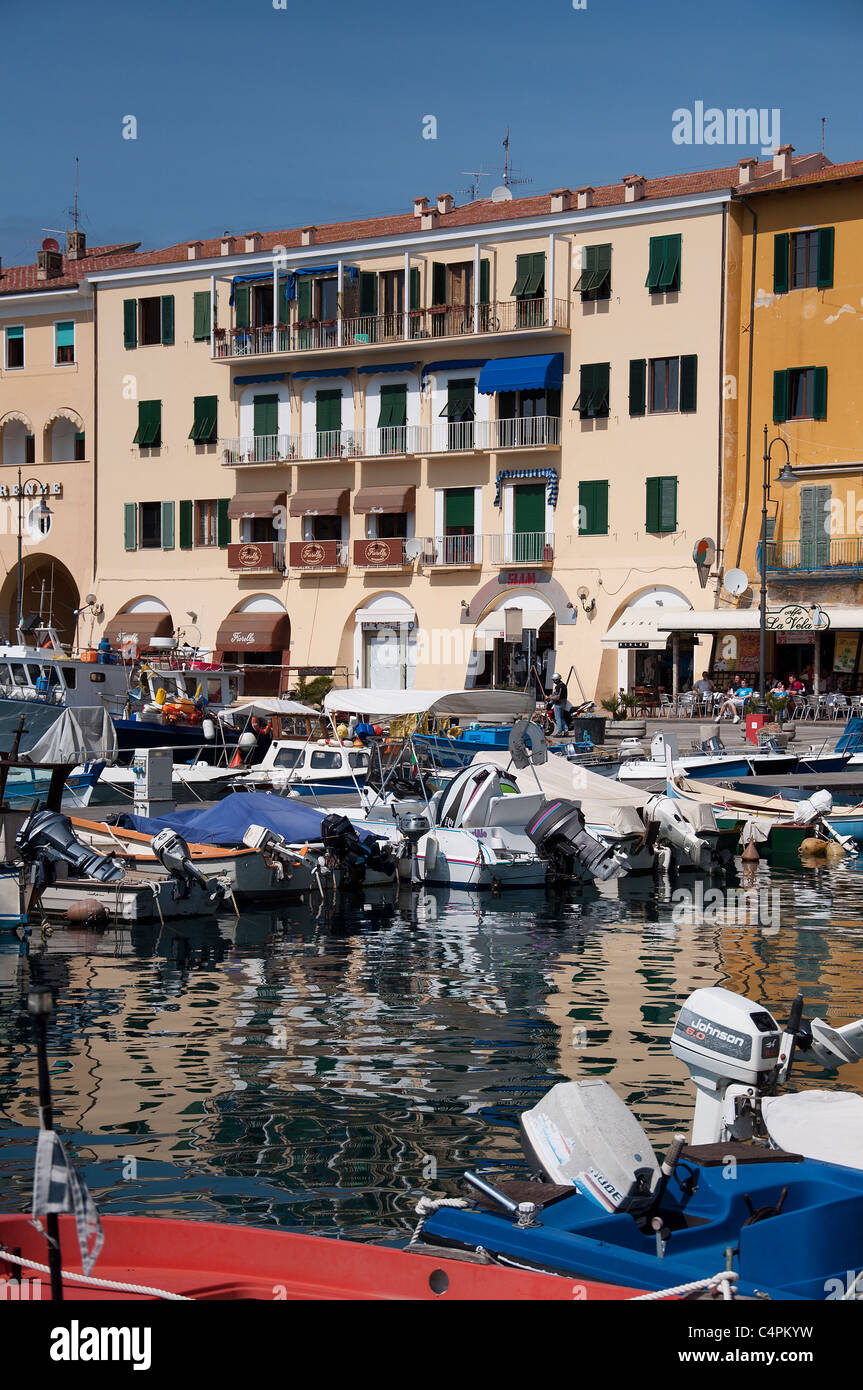 Elba port hi-res stock photography and images - Alamy